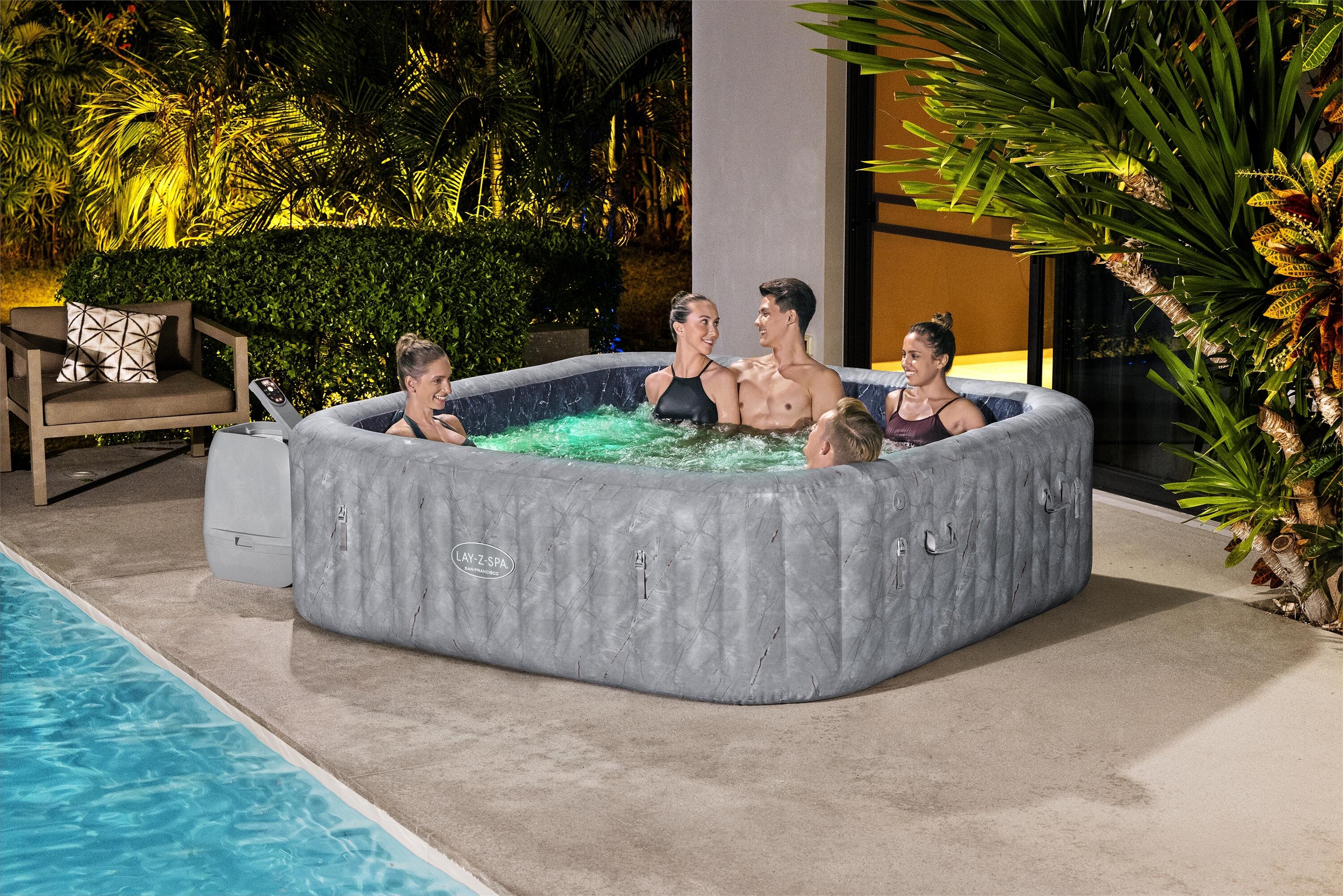 Idromassaggio da esterno gonfiabile BESTWAY Lay-Z-Spa San Francisco ...
