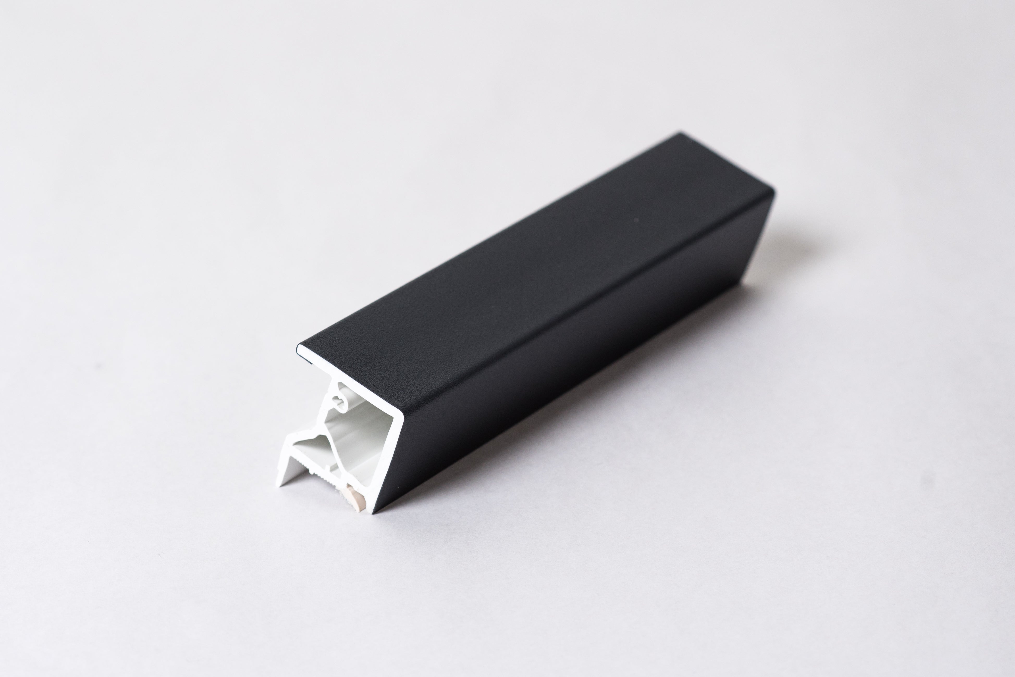 Tapée PVC grise pour porte et fenêtre, isolation 100mm, longueur 1.50 m ...