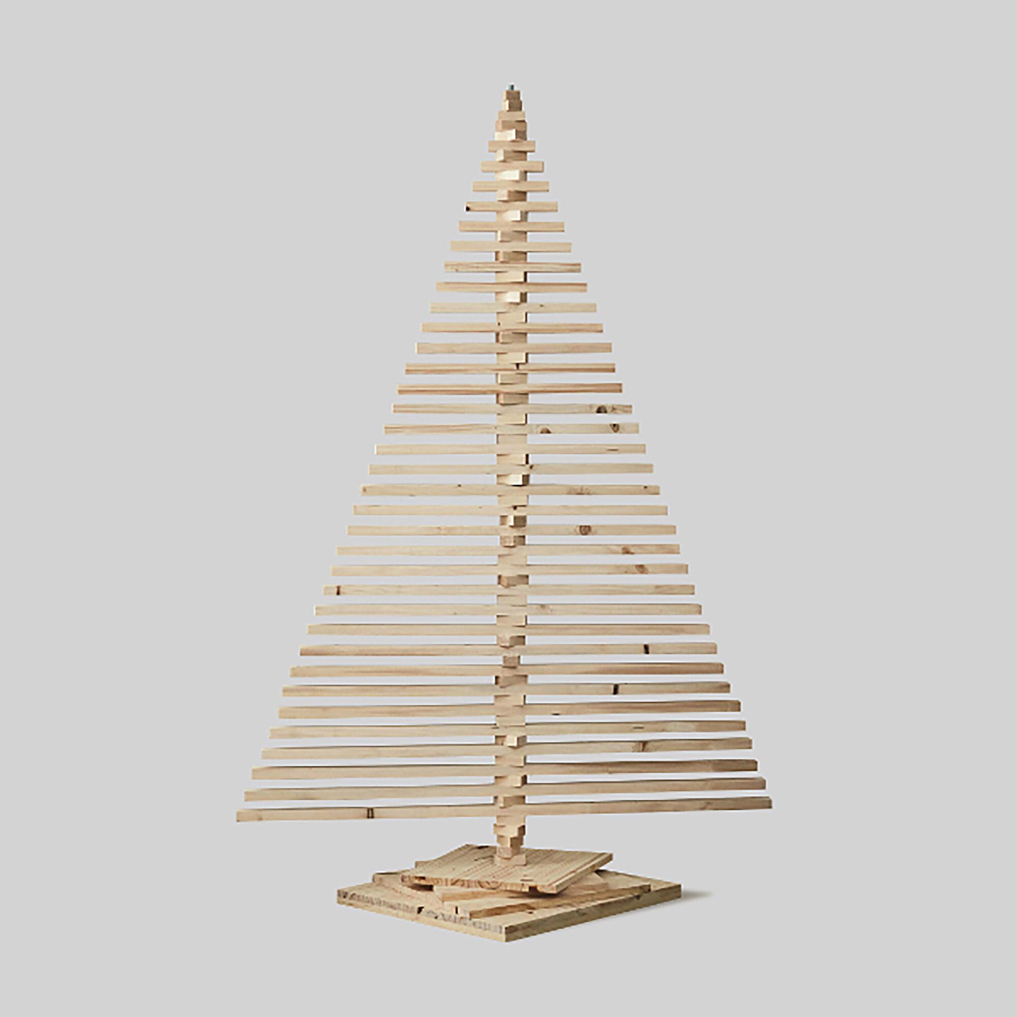 Come creare un albero di Natale fai da te in legno | Leroy Merlin