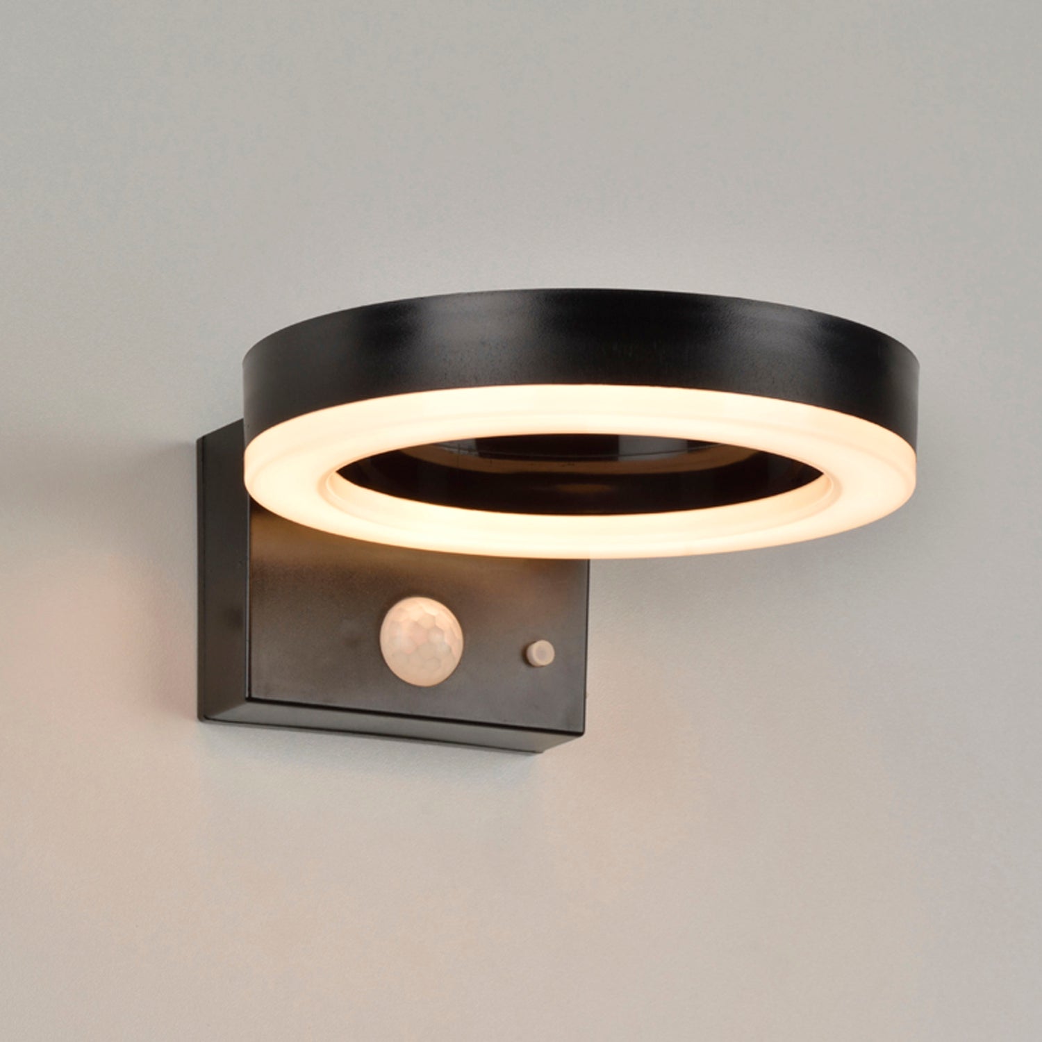 Applique avec détecteur de mouvement solaire Halo 500 Lumen noir LITTLE ...