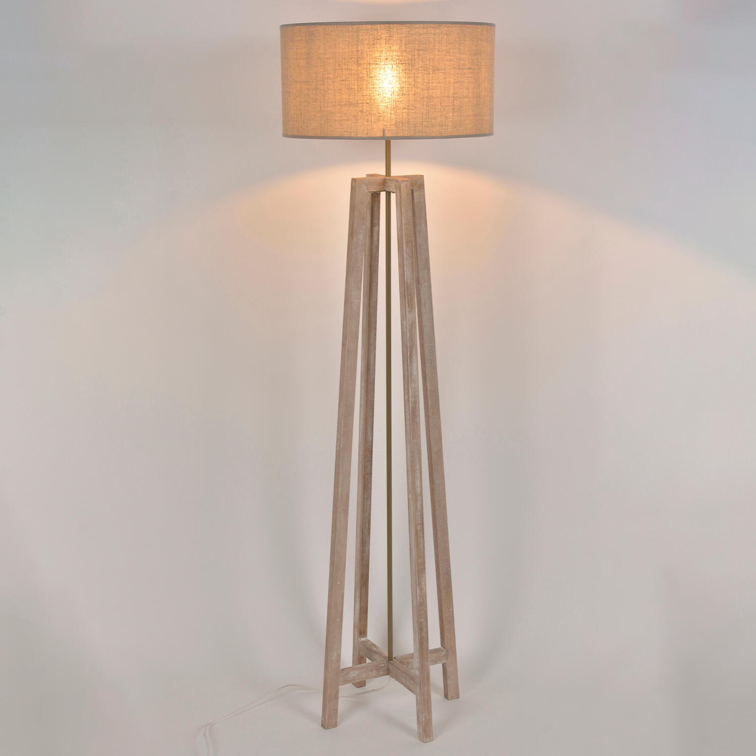 Lampadaire Hemingway, bois, marron, H.153 cm, E27 | Leroy Merlin