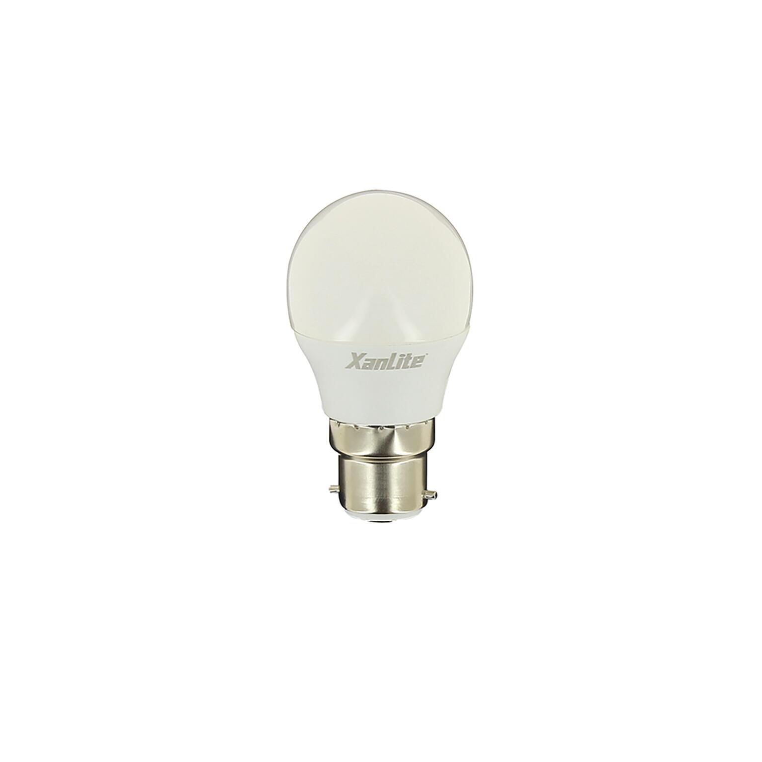 Ampoule led B22, 470Lm = 40W, blanc chaud, XANLITE | Leroy Merlin