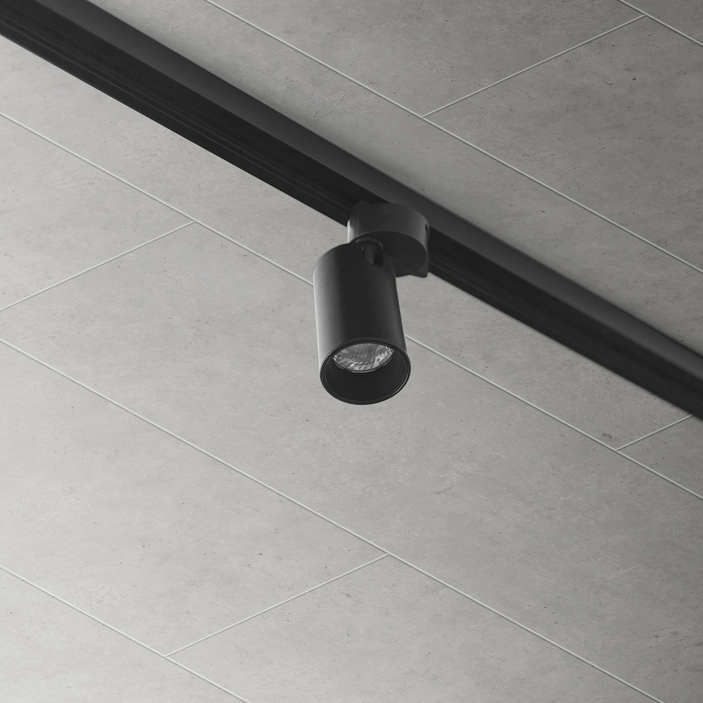 Lambris PVC Kansas gris, L.120 x l.25 cm, Ep.10 mm | Leroy Merlin