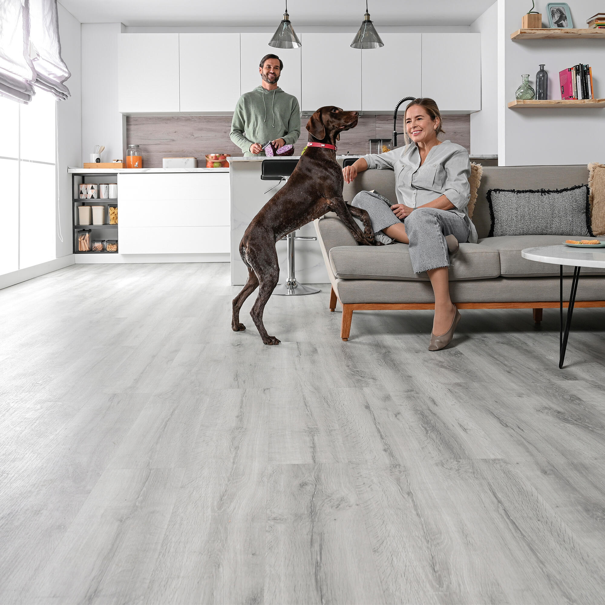 Suelo laminado intenso 10mm Granada efecto madera gris AC5 GR110 ARTENS ...