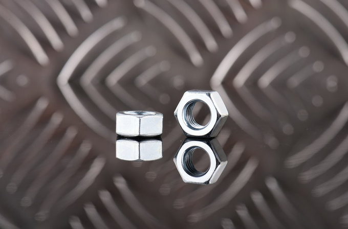 ¿Qué tipos de tuercas existen? | Leroy Merlin