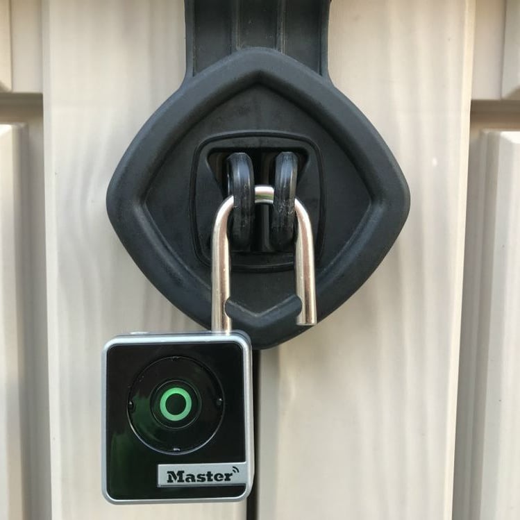 ¿Cómo configurar un candado con bluetooth y qué ventajas tiene? | Leroy ...