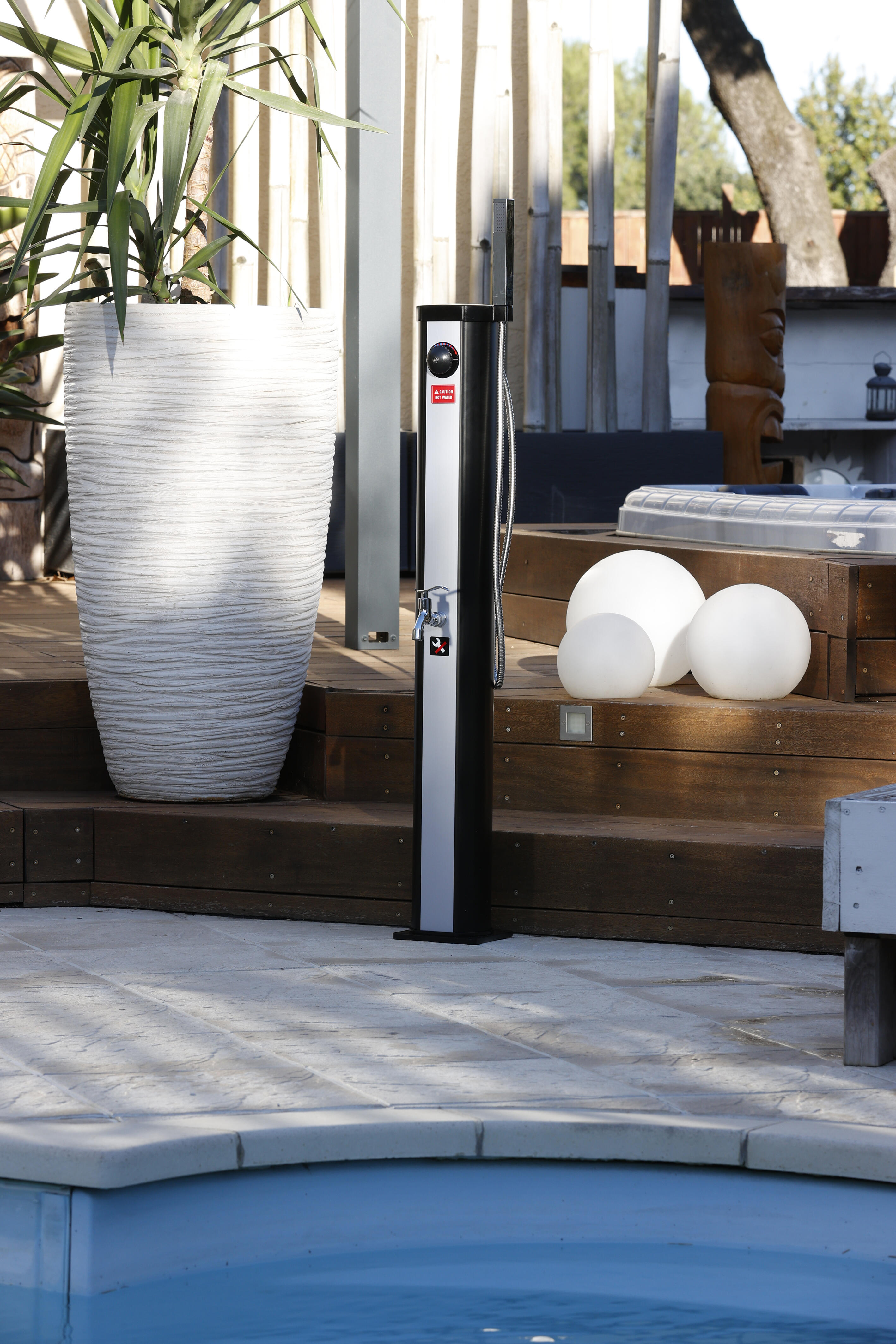 Douche solaire SOLARIS ELITE, anthracite, 18L | Leroy Merlin