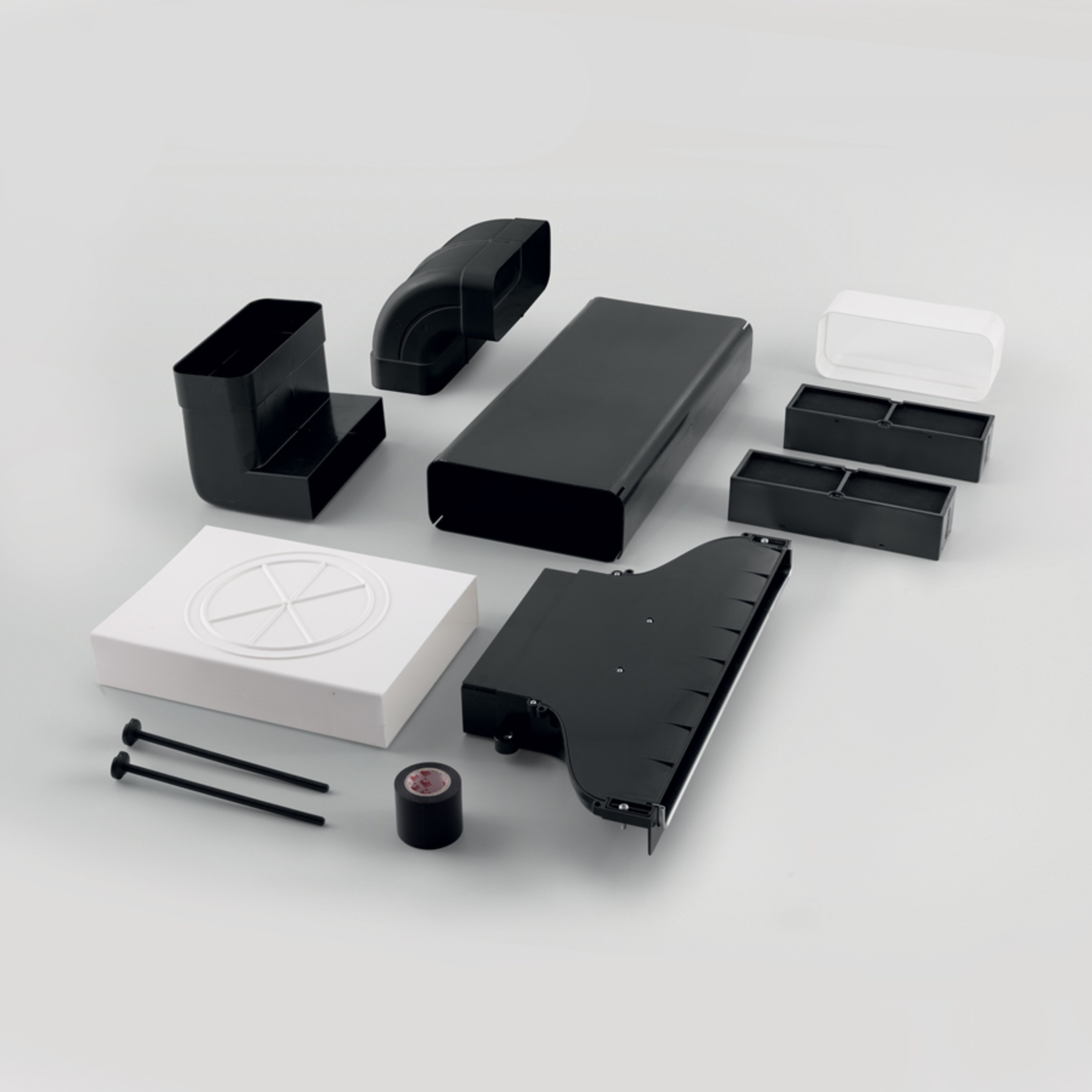 Kit de instalación filtrante FUERA ZOCALO TURBOAIR negro | Leroy Merlin