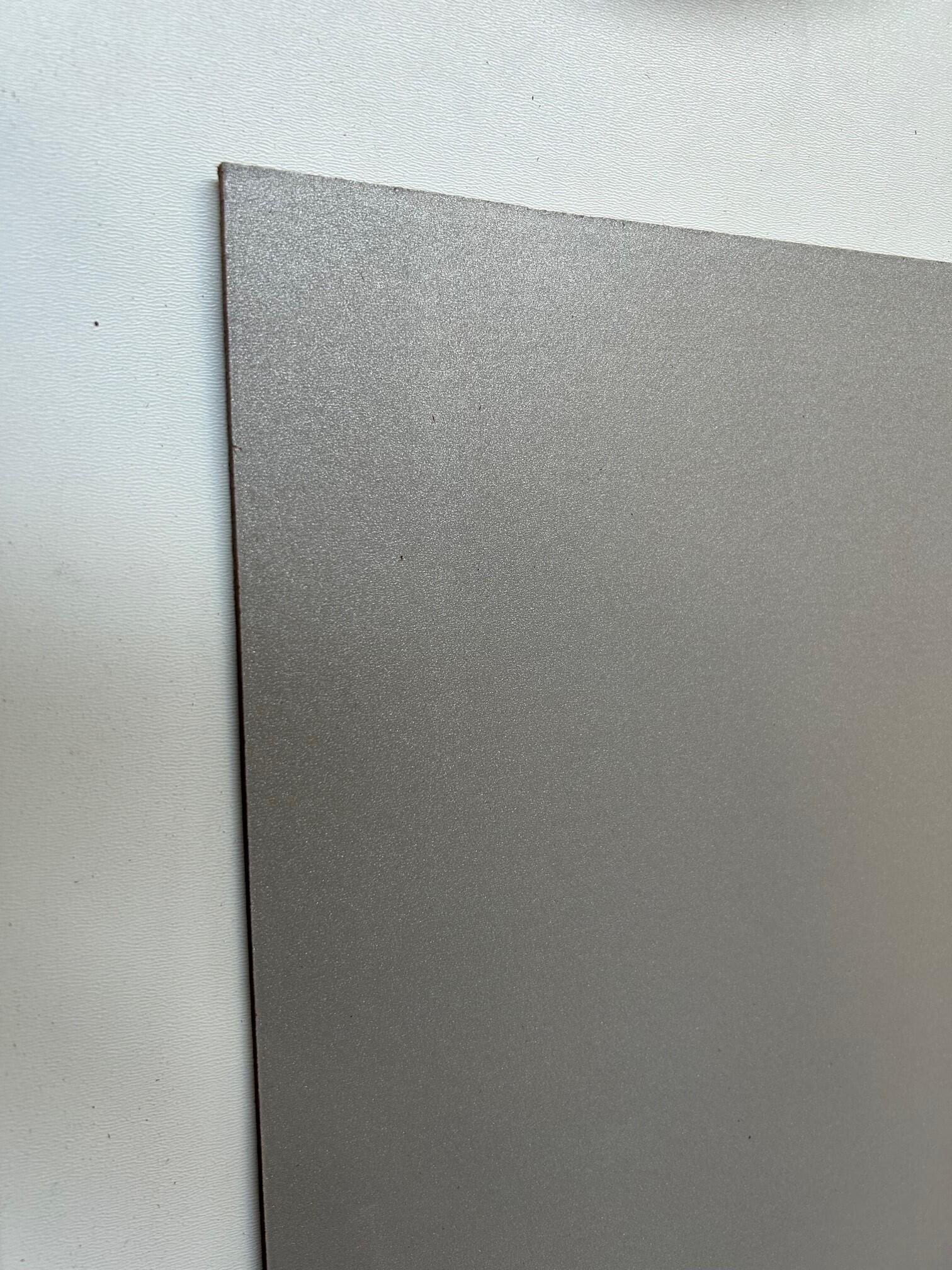 Pannello mdf L 122 x H 60 cm Sp 3 mm alluminio | Leroy Merlin