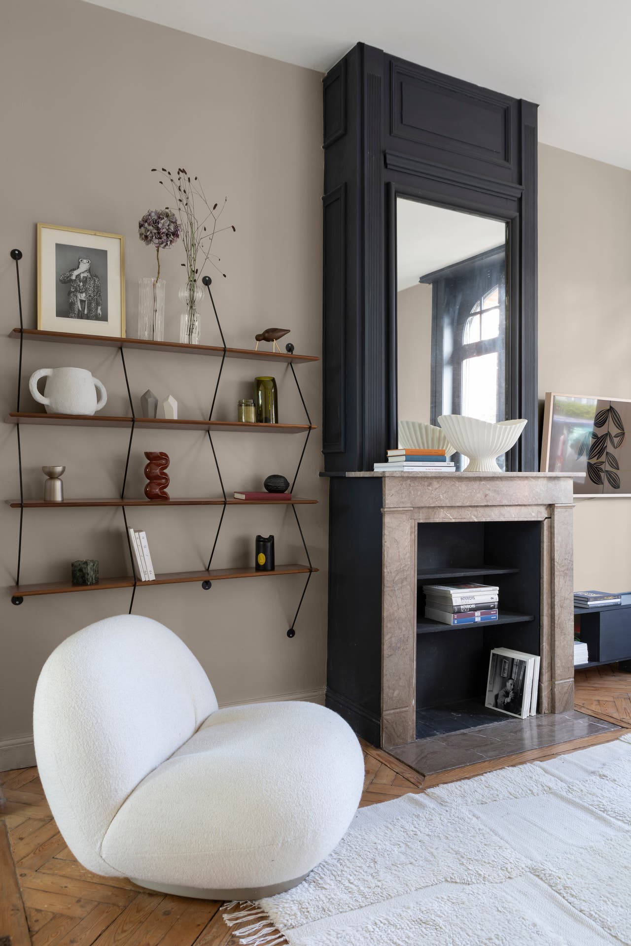 Une peinture beige grège pour un look contemporain | Leroy Merlin