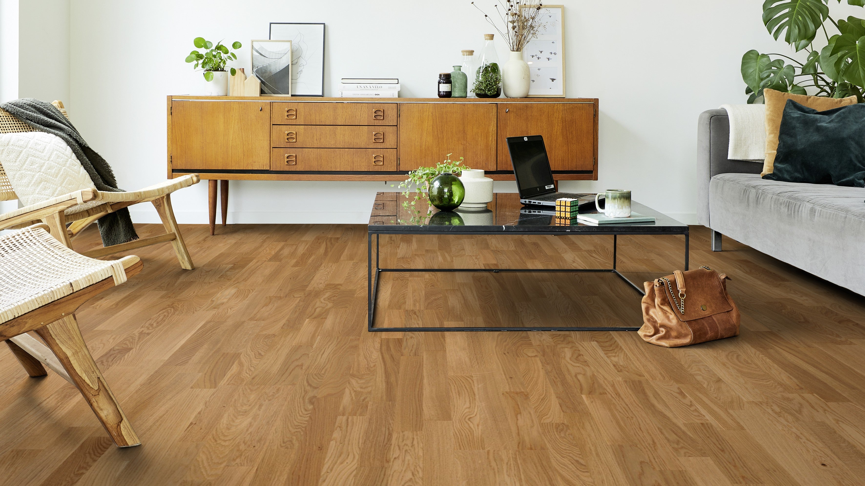 Parquet multicapa Pure roble natural satinado 228.1x19.4 cm | Leroy Merlin