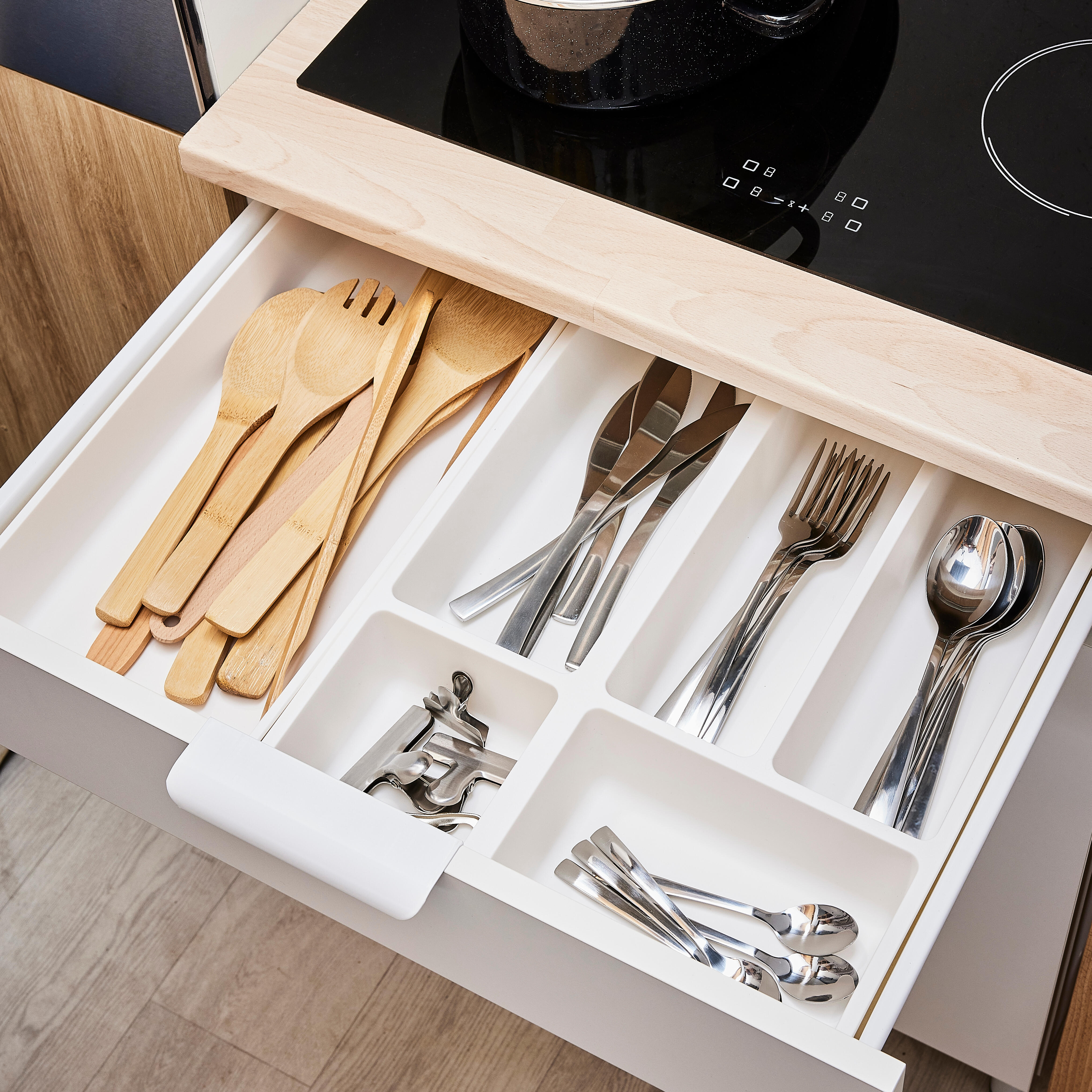 Kit range-couverts blanc pour tiroir 40 et 60 cm DELINIA Eleki | Leroy ...