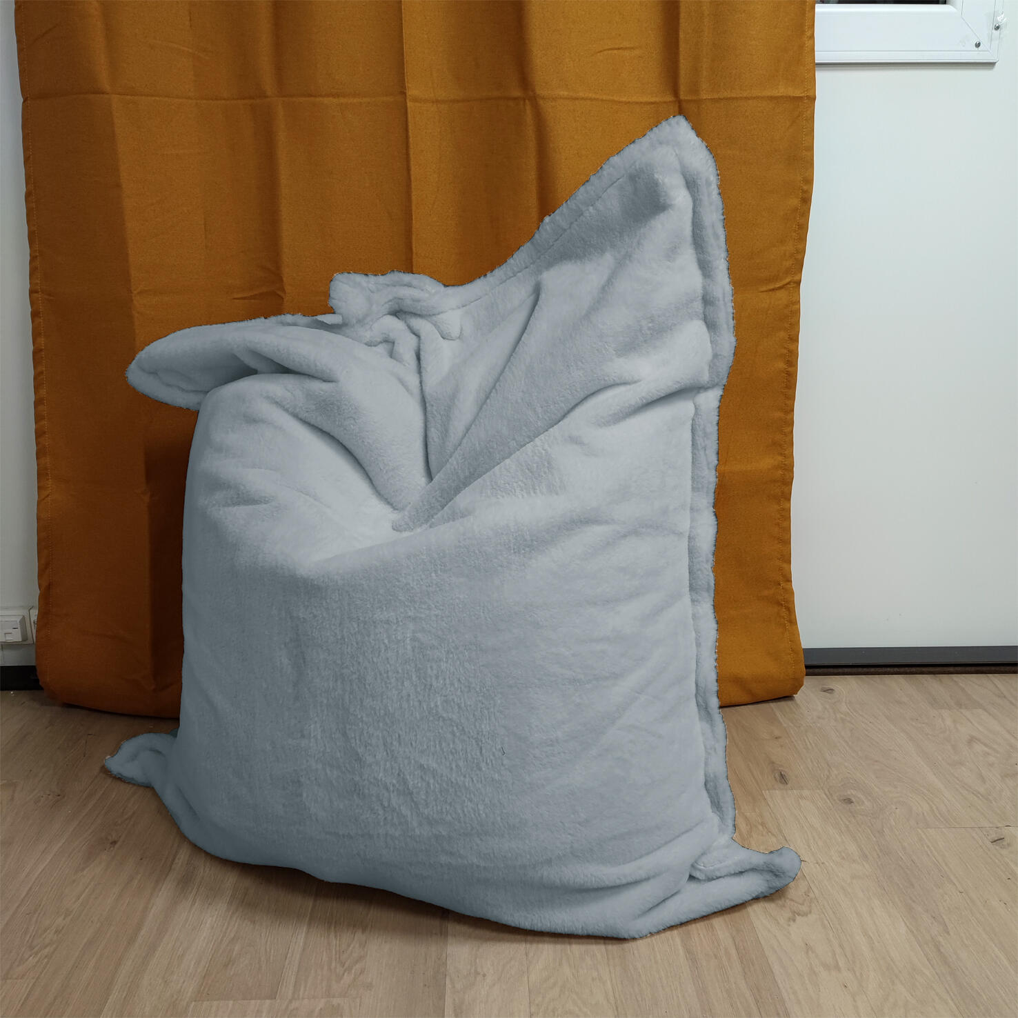 Pouf Maxi coussin en fausse fourrure, bleu h. 25 x l. 105 cm | Leroy Merlin