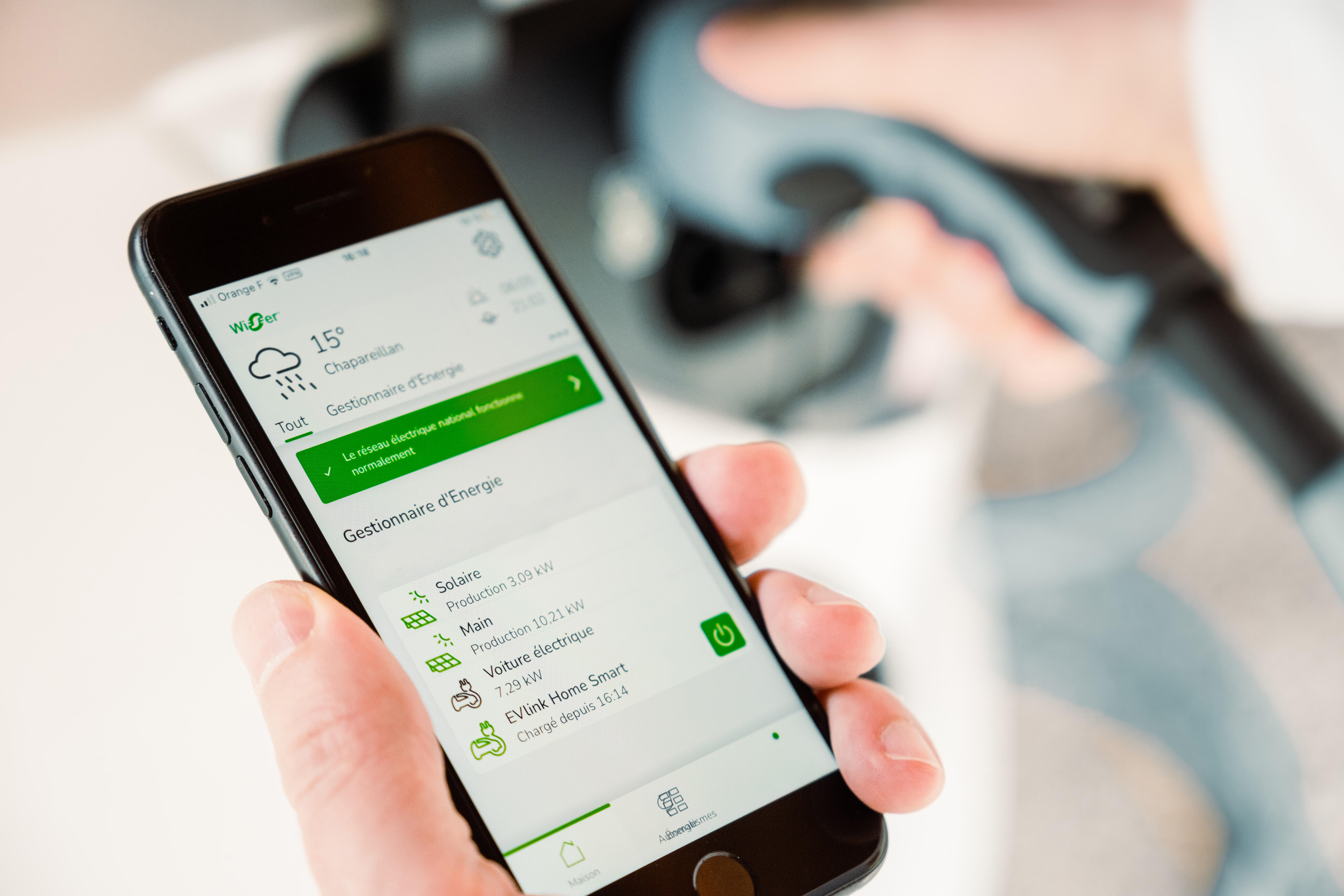 Borne de recharge pour voiture électrique 7.4KW Smart EVLINK, SCHNEIDER ...