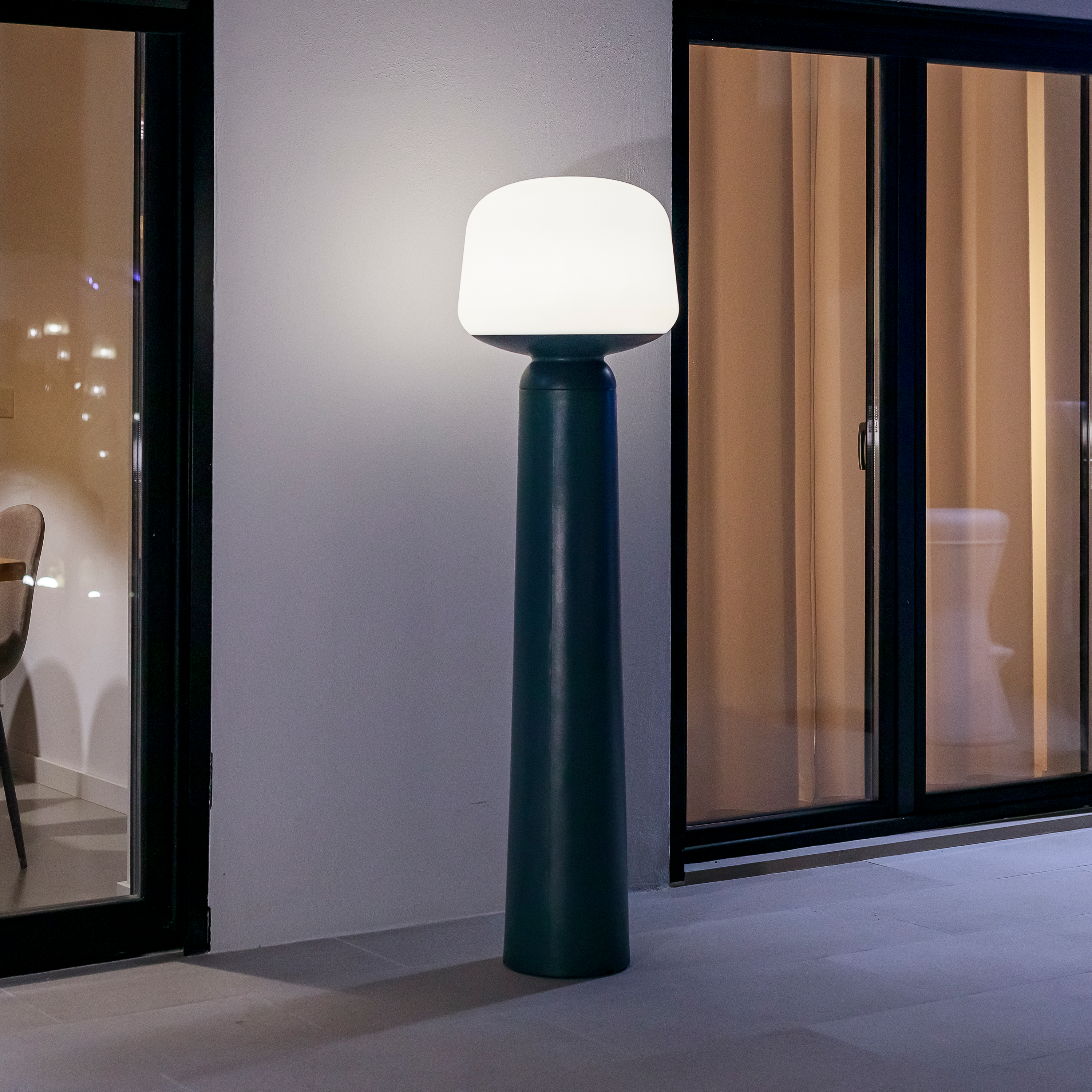 Lampadaire extérieur Led 1300 Lumen, vert kaki Luno INSPIRE | Leroy Merlin