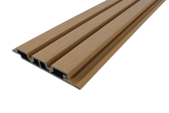 Revestimientos Madera Exterior: Durabilidad y Diseño Natural
