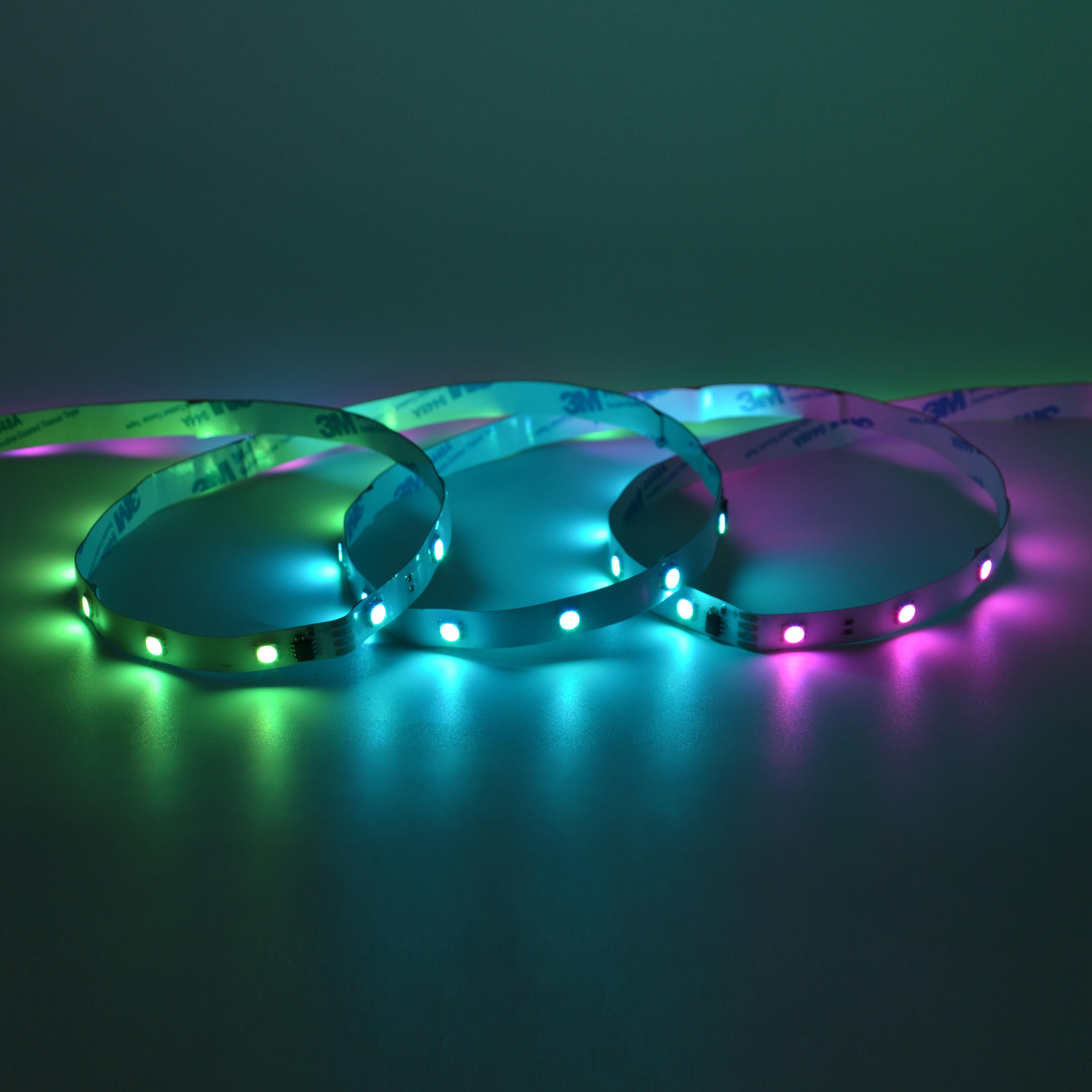 Kit ruban Led 2x10m, RGB IC couleurs dynamiques/synchro musique, Tirli ...