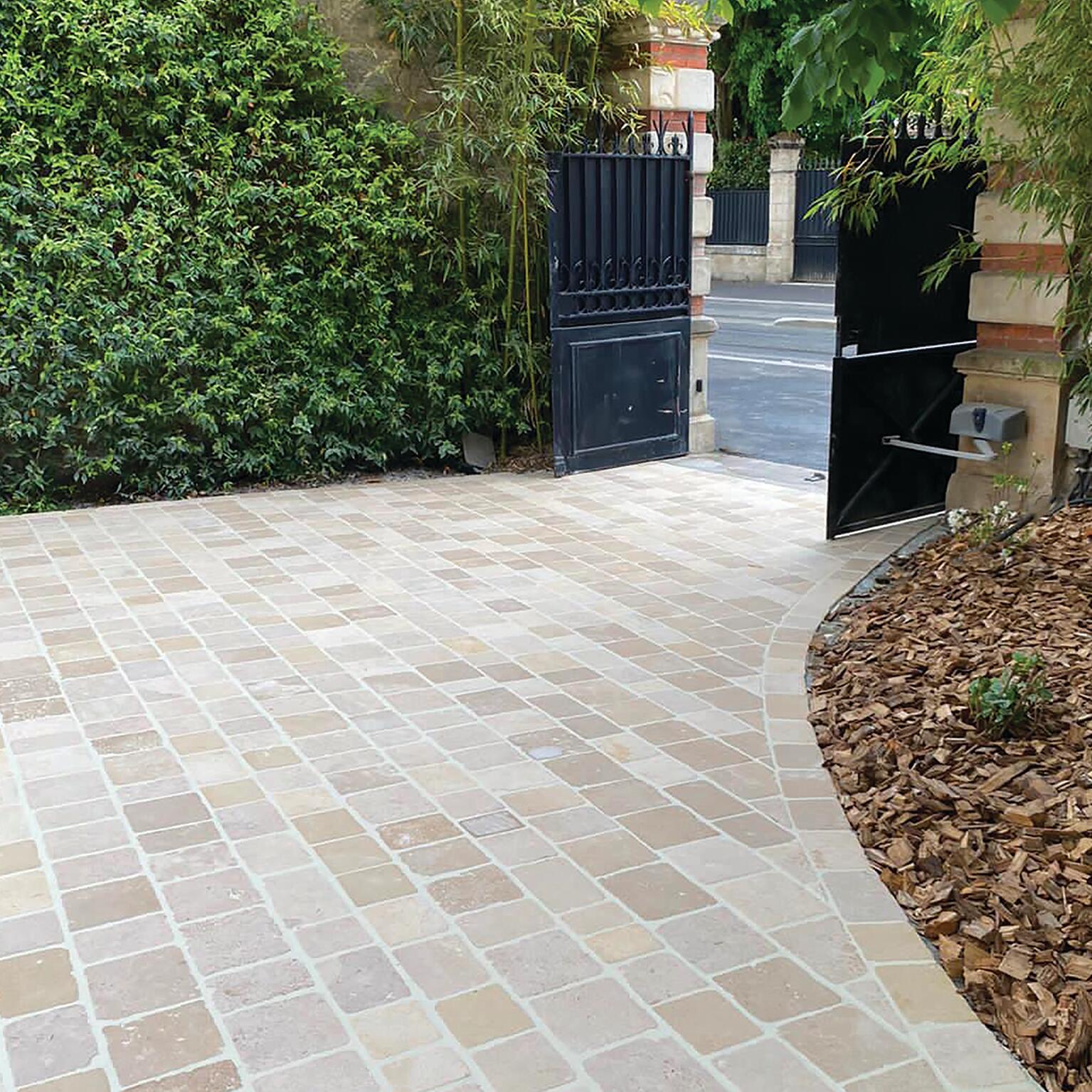 Pavé pierre SAHARA, beige L.15 cm x l.15 cm x Ep.19 mm | Leroy Merlin