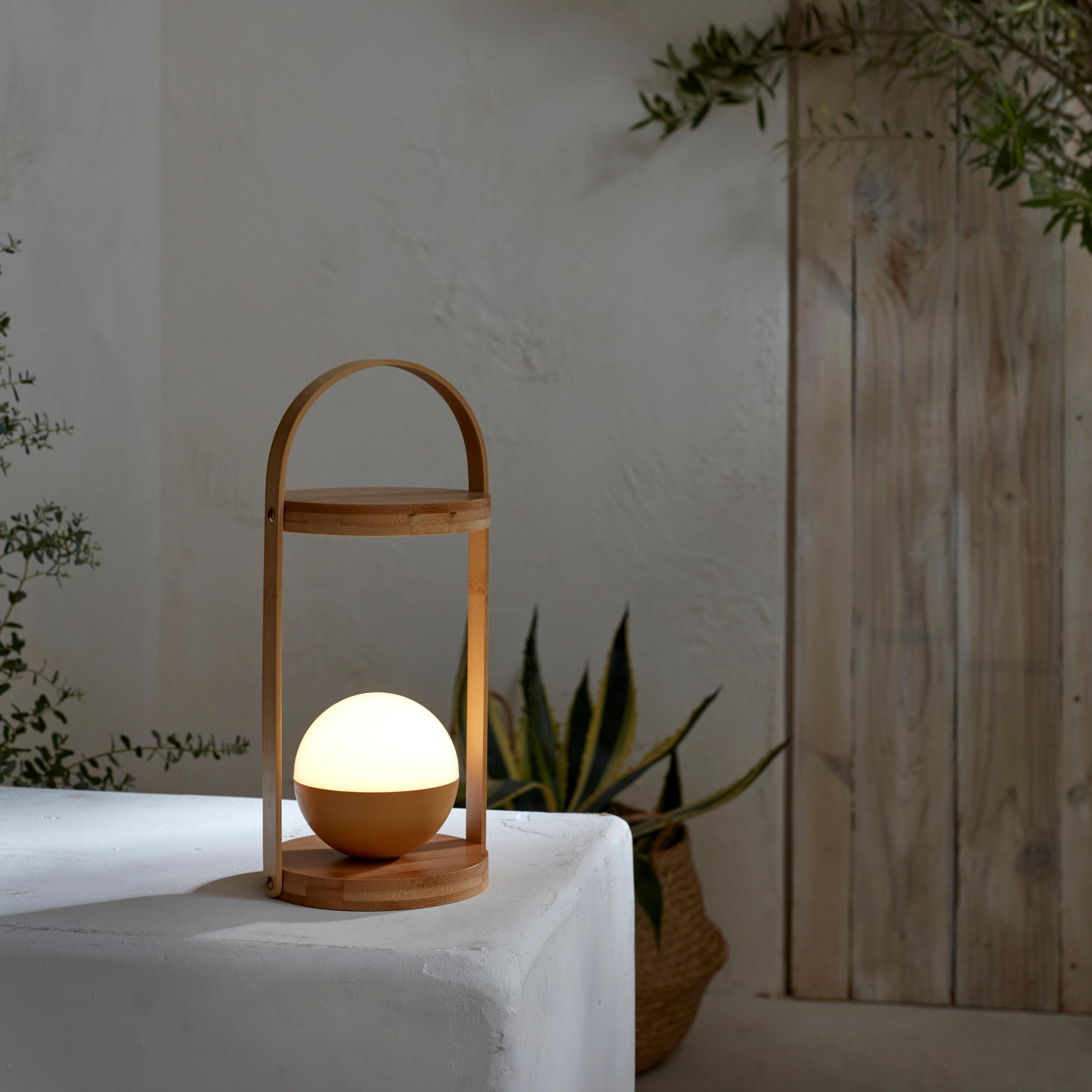 Líneas sencillas en la serie Lisalia | Leroy Merlin