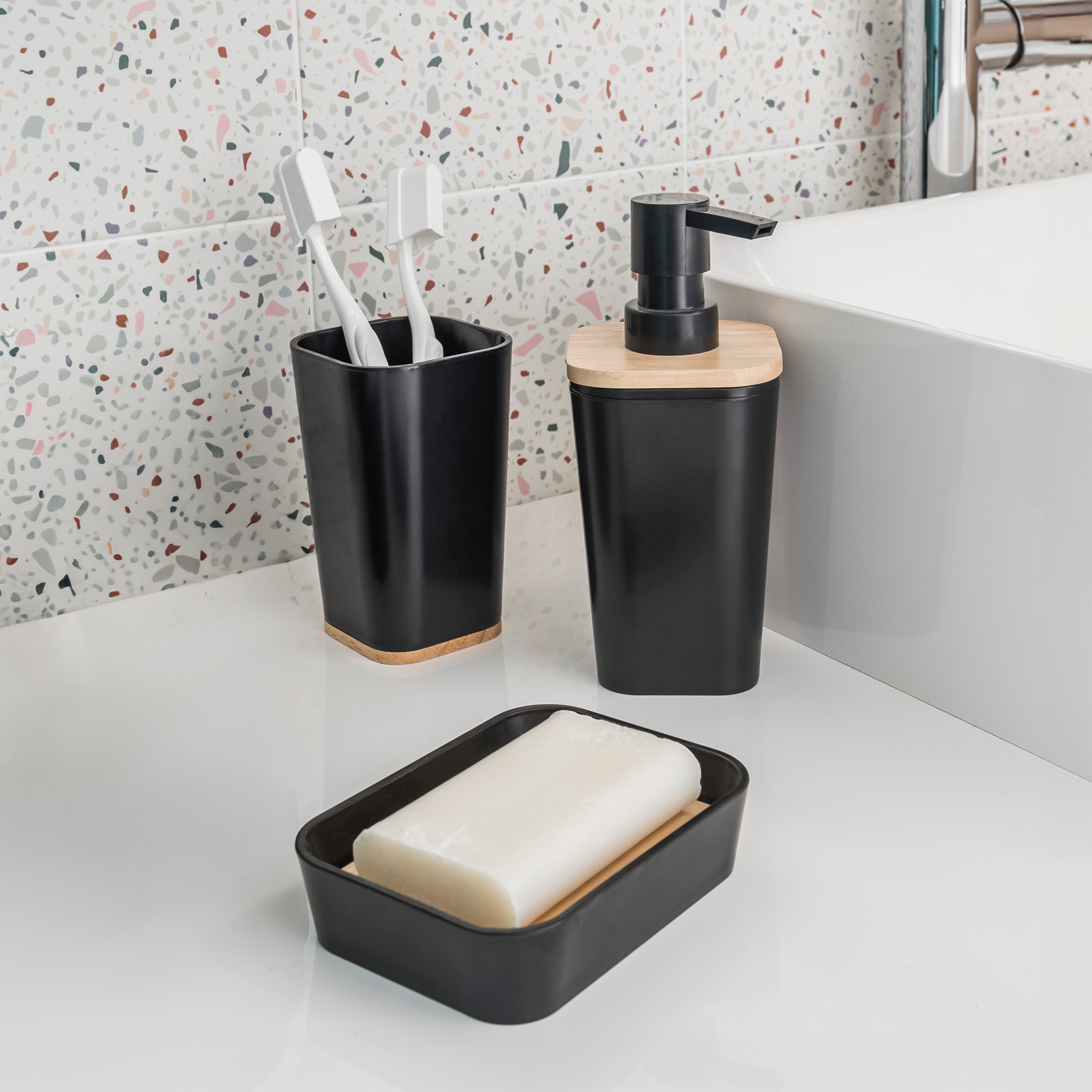 Ensemble d'accessoires de salle de bain Scandi Black SENSEA | Leroy Merlin
