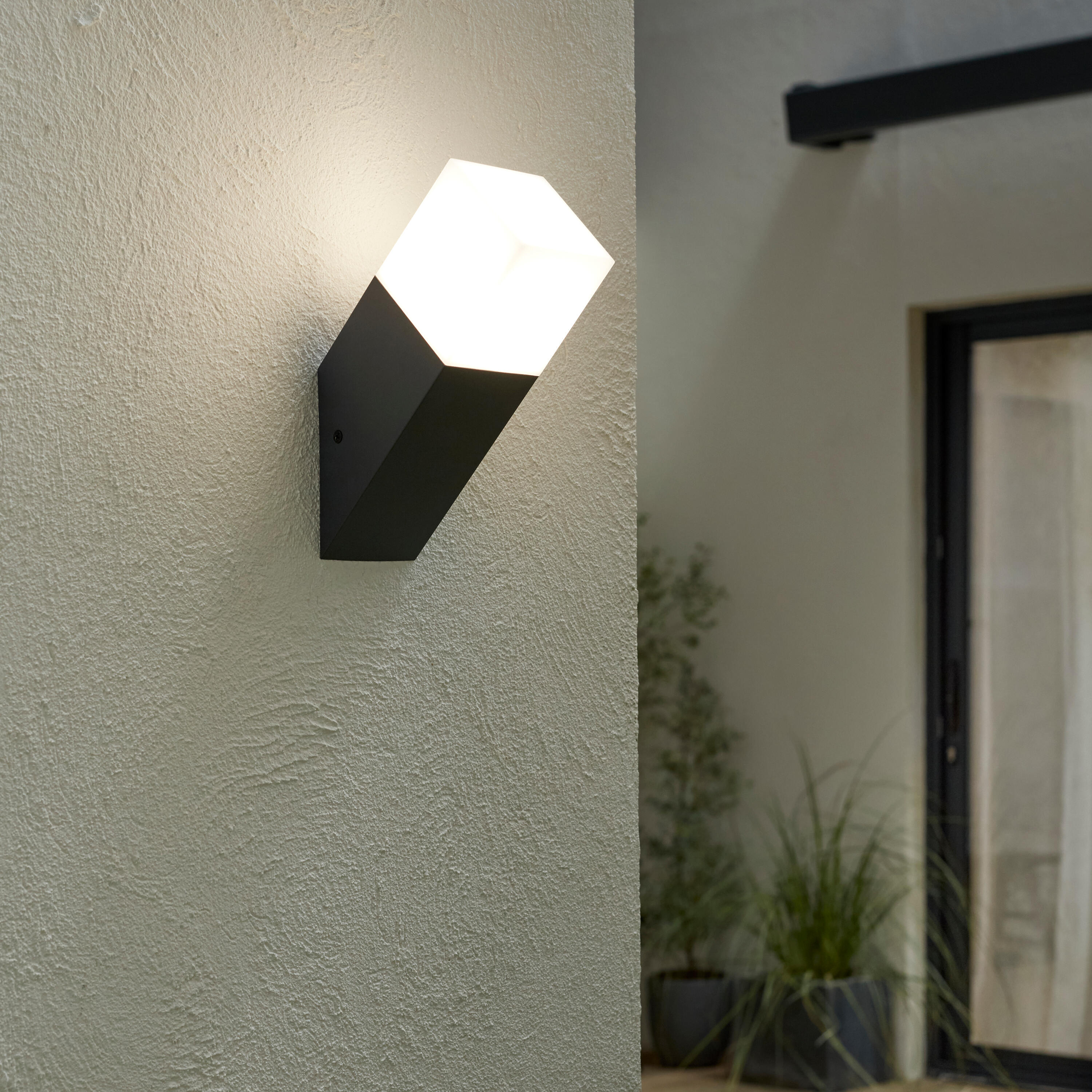 Applique extérieure E27 max 25W carré noir Flame Cies INSPIRE | Leroy ...