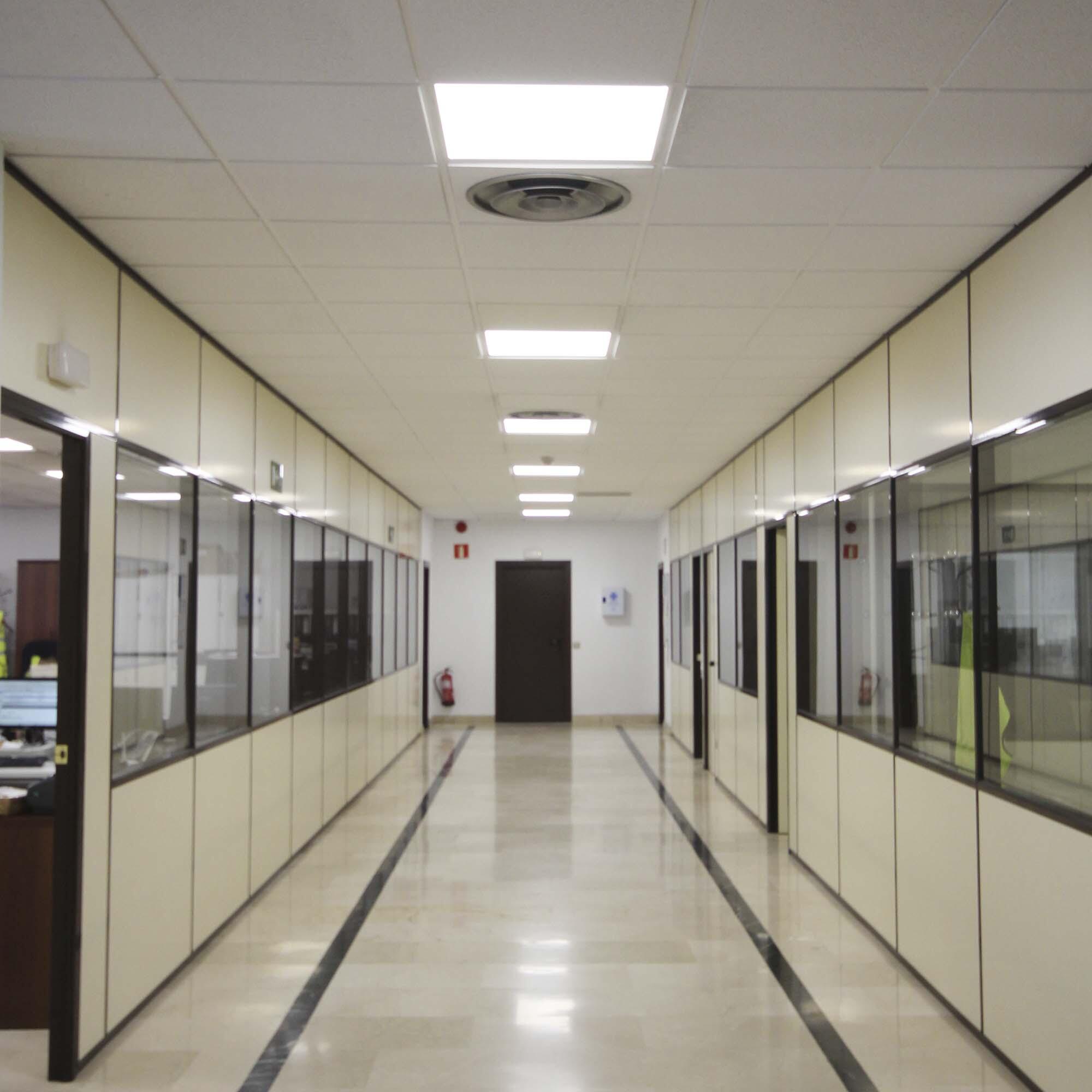 Panel led TENVIA 40 W 4000 lm V3 29.5x119.5 cm | Leroy Merlin