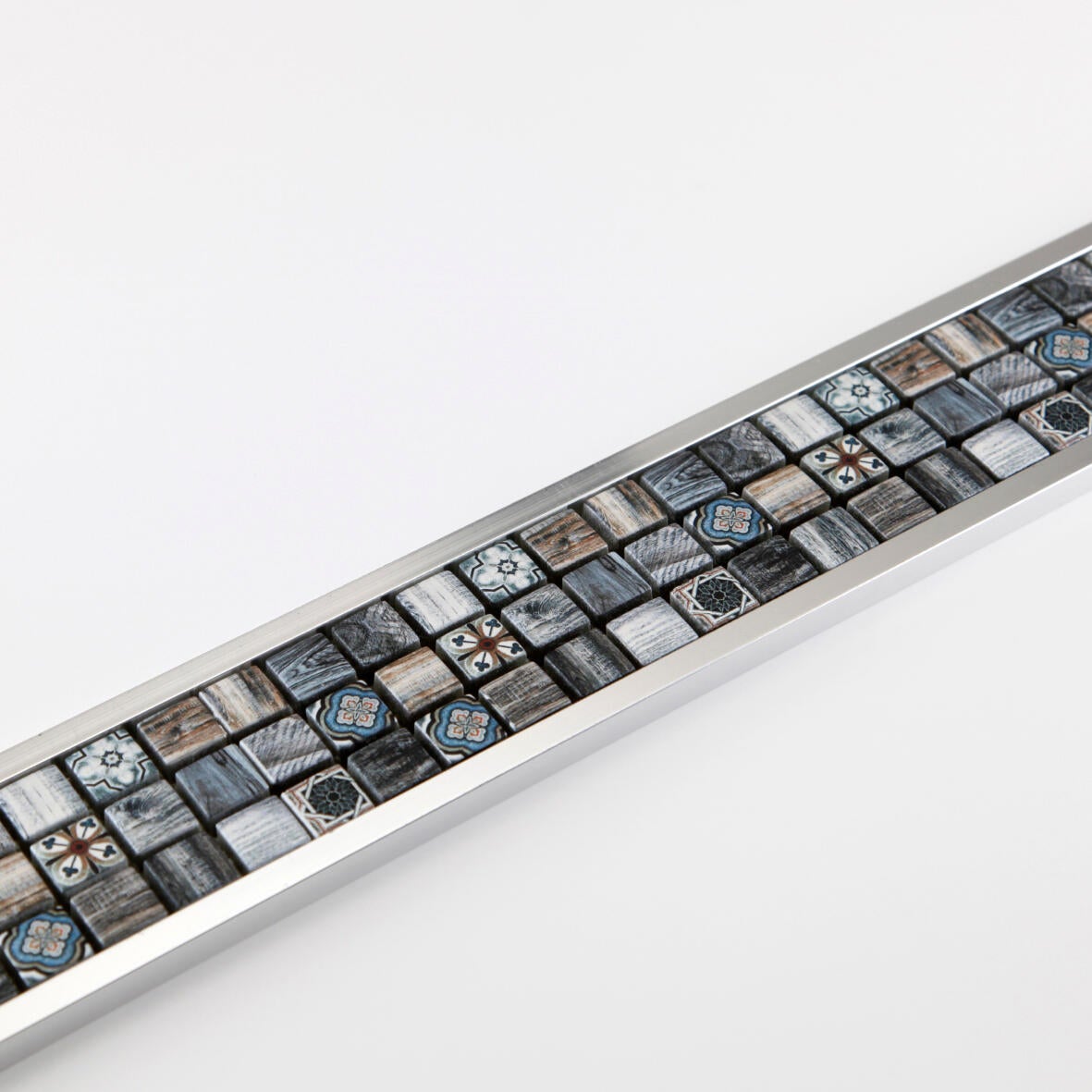 Listel carrelage mural décor mosaïque l.6.6 x L.250 cm | Bricoman