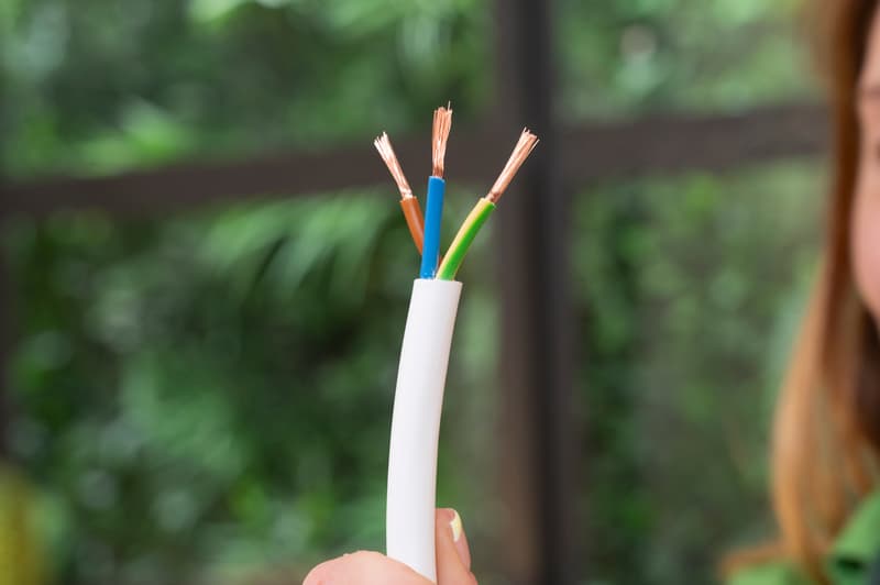 ¿Cómo empalmar cables? | Leroy Merlin