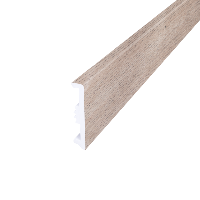 Rodapiés de PVC: Resistentes y Fáciles de Instalar