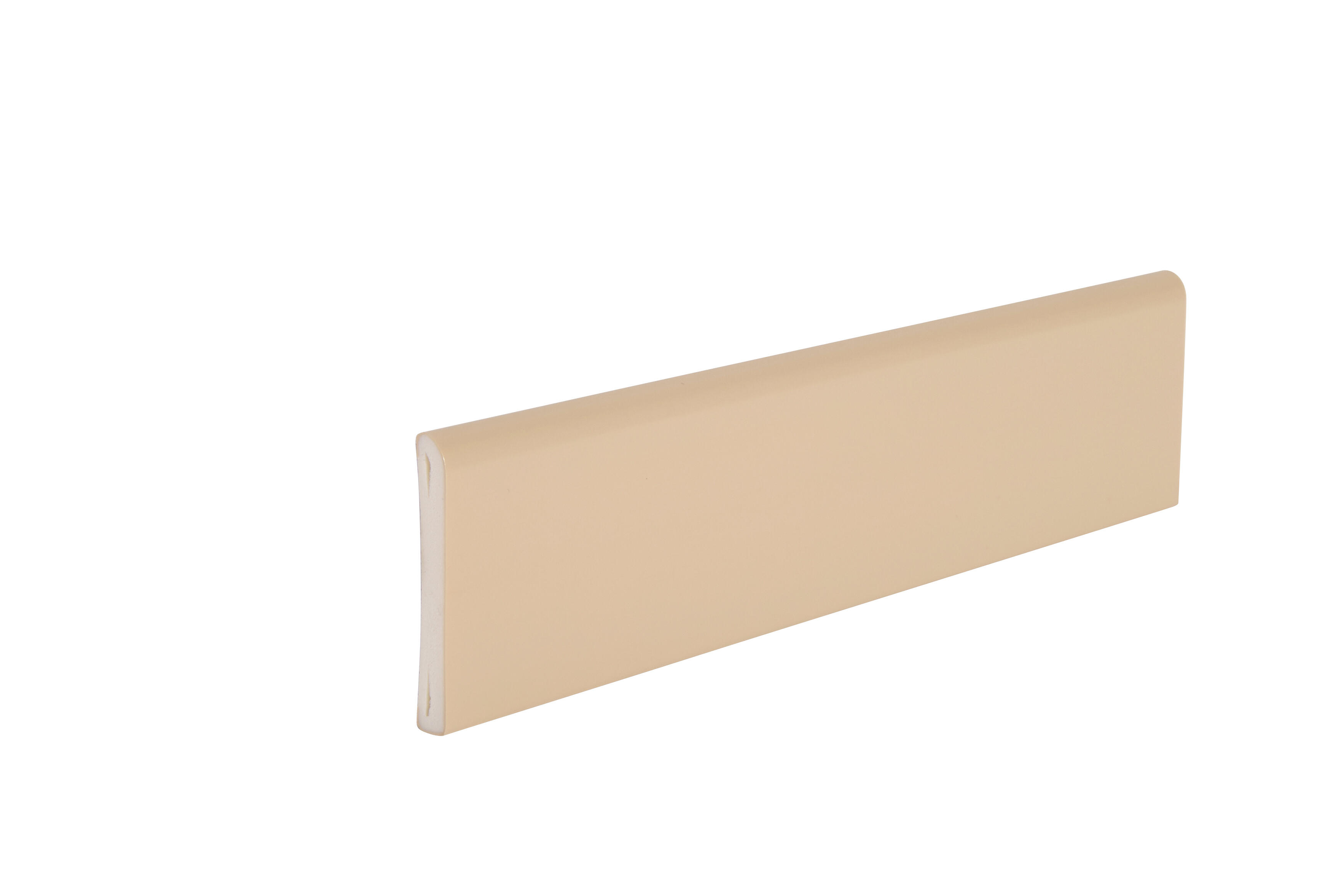 Champlat en PVC cellulaire sable 6 x 45 mm Long.2,5 m | Bricoman