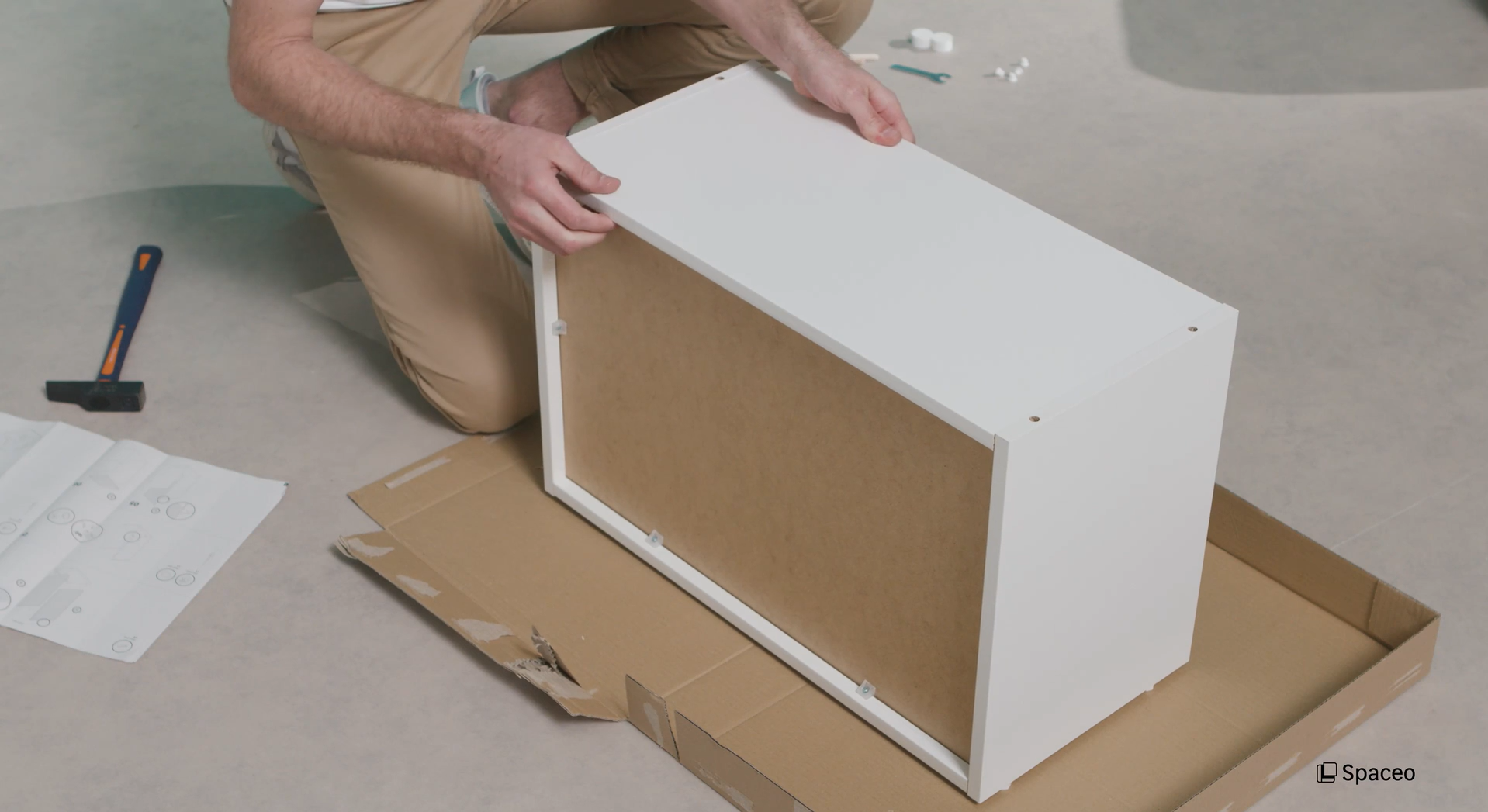 Comment monter un caisson bas Evo'M ? | Leroy Merlin