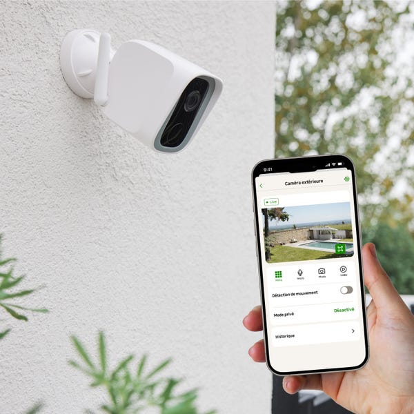 Caméra de surveillance extérieure filaire connectée, LEXMAN | Leroy Merlin
