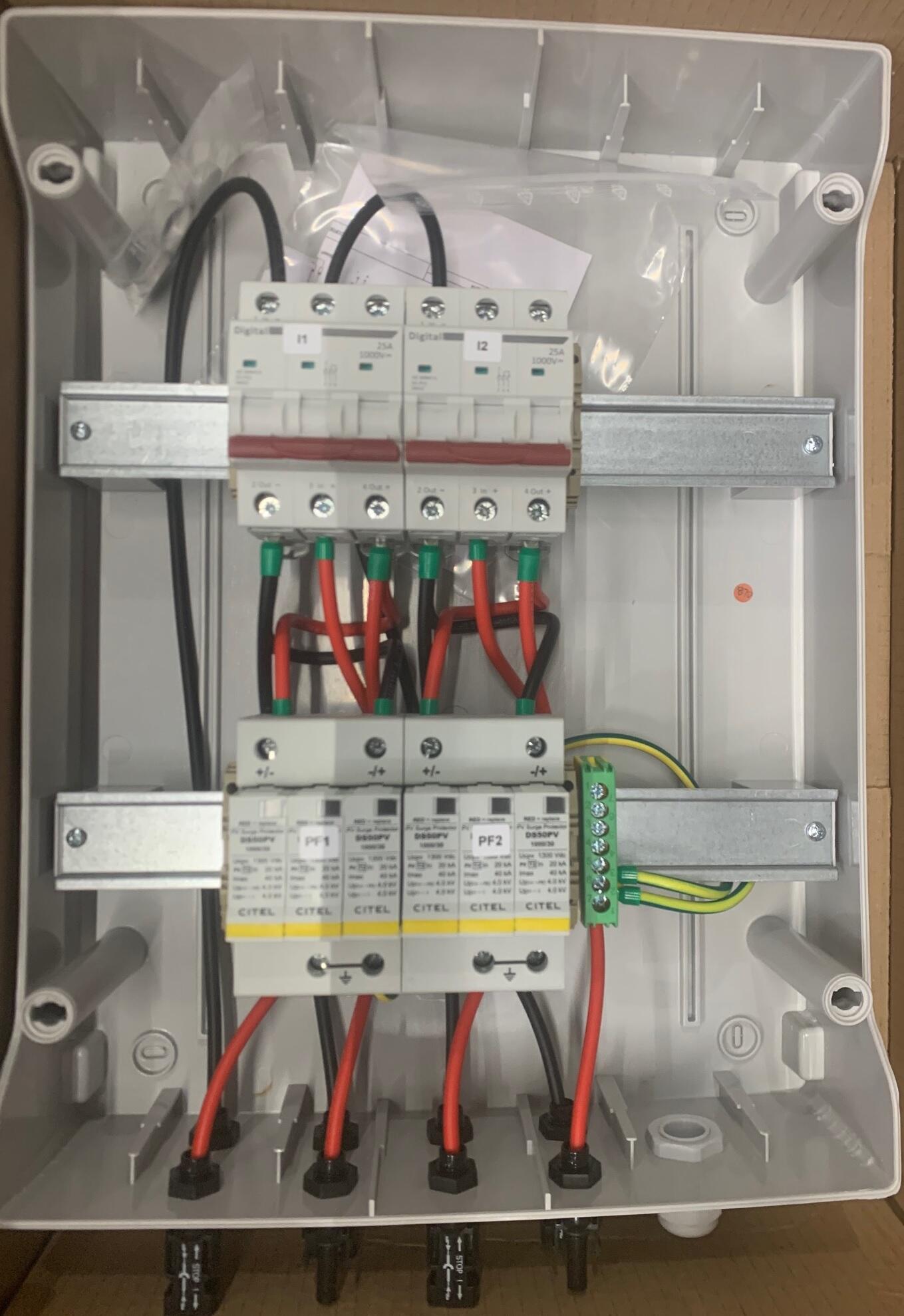 Coffret de protection DC monophasé 9kW avec parafoudre - TECHNIDEAL ...