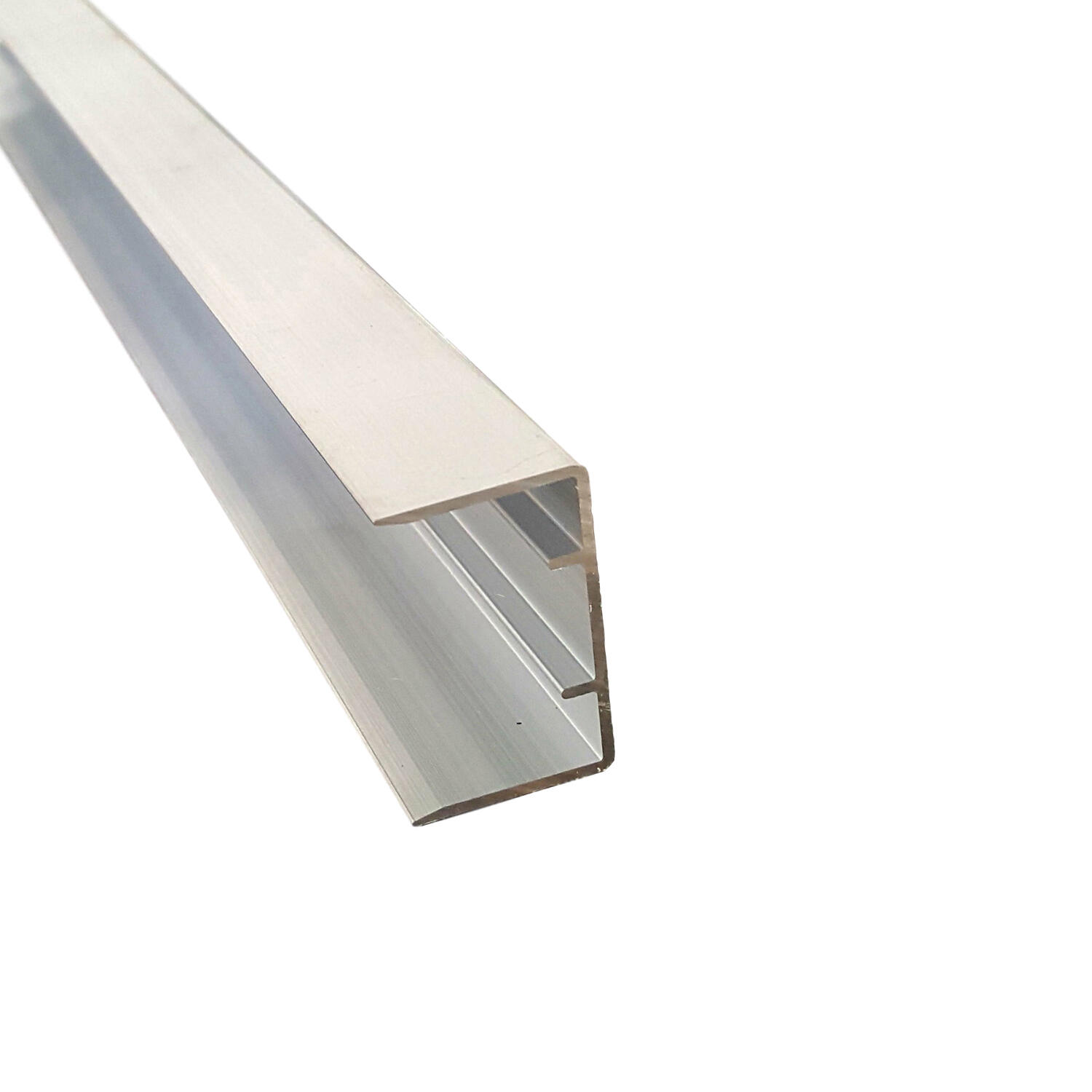 PROFIL OBTURATEUR 32MM 1.25M BLANC | Bricoman