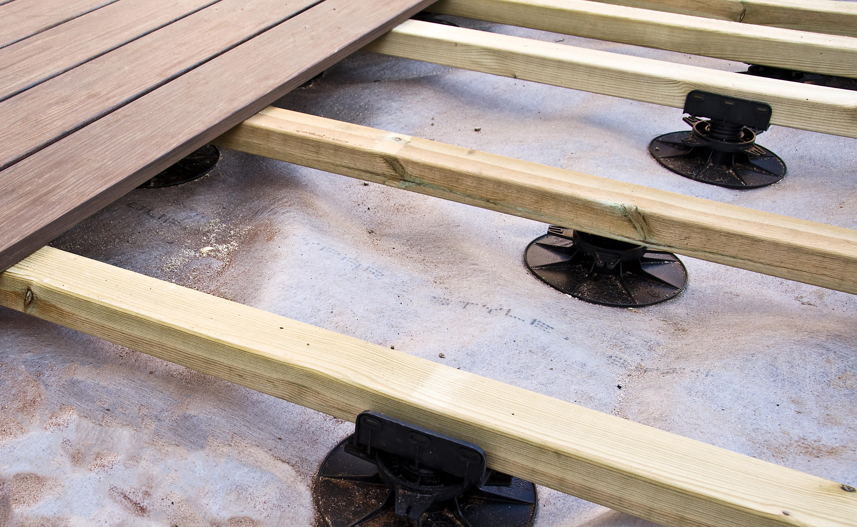 Travesaño madera pino 2400x45x70mm clase de uso 4 | Leroy Merlin