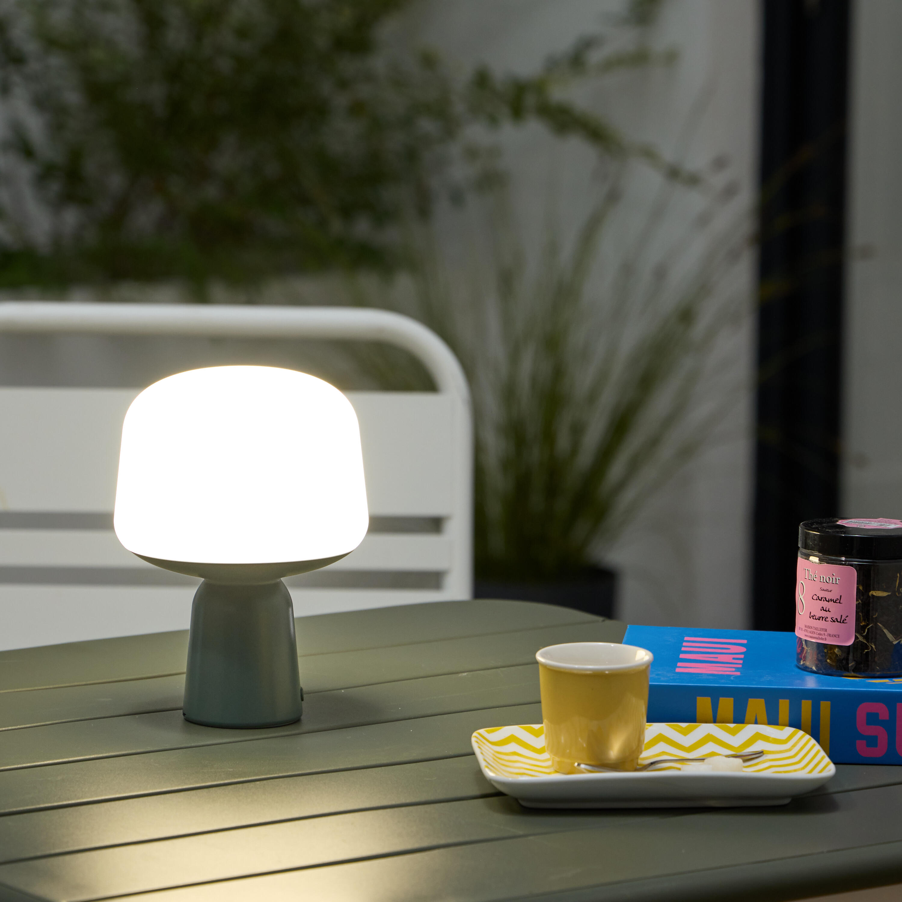 Lampe de table extérieur rechargeable USB, 500 Lumens, vert kaki Luno ...