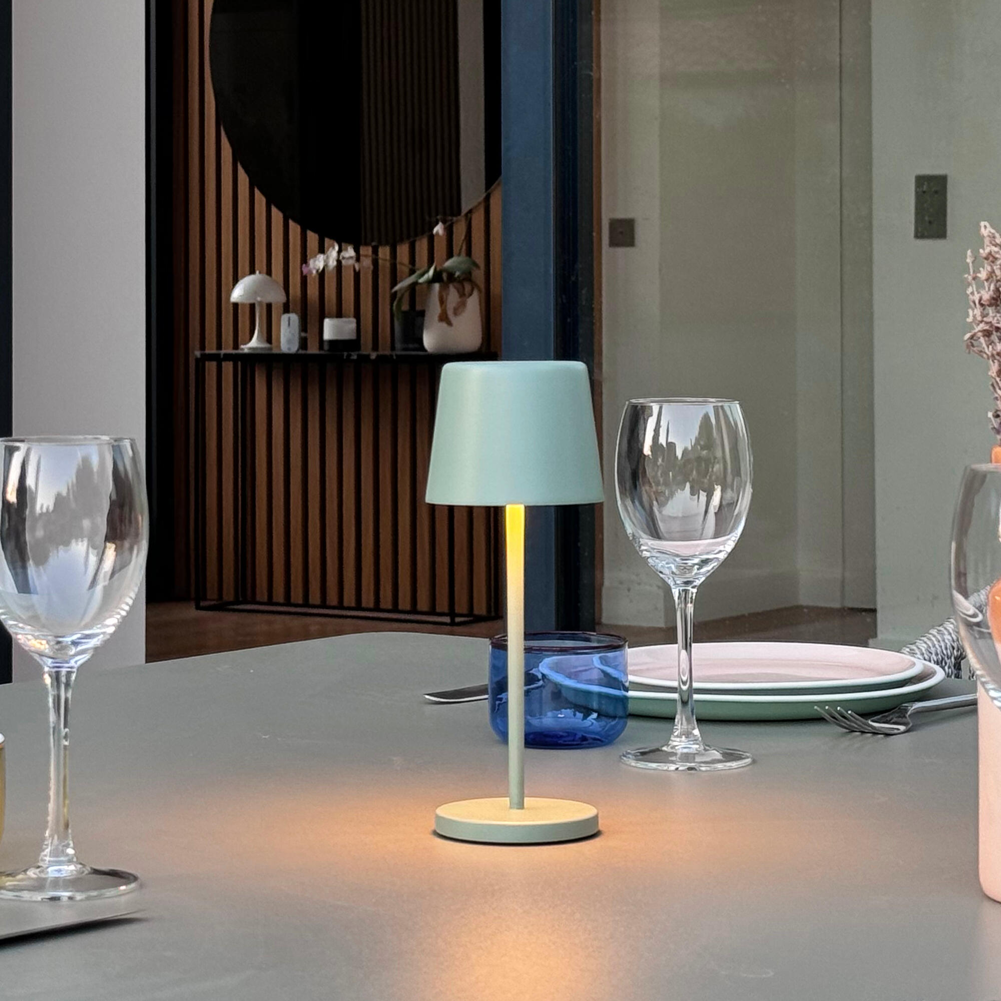 Lampe LED rechargeable H.22 cm intensité variable, vert Kelly mini ...