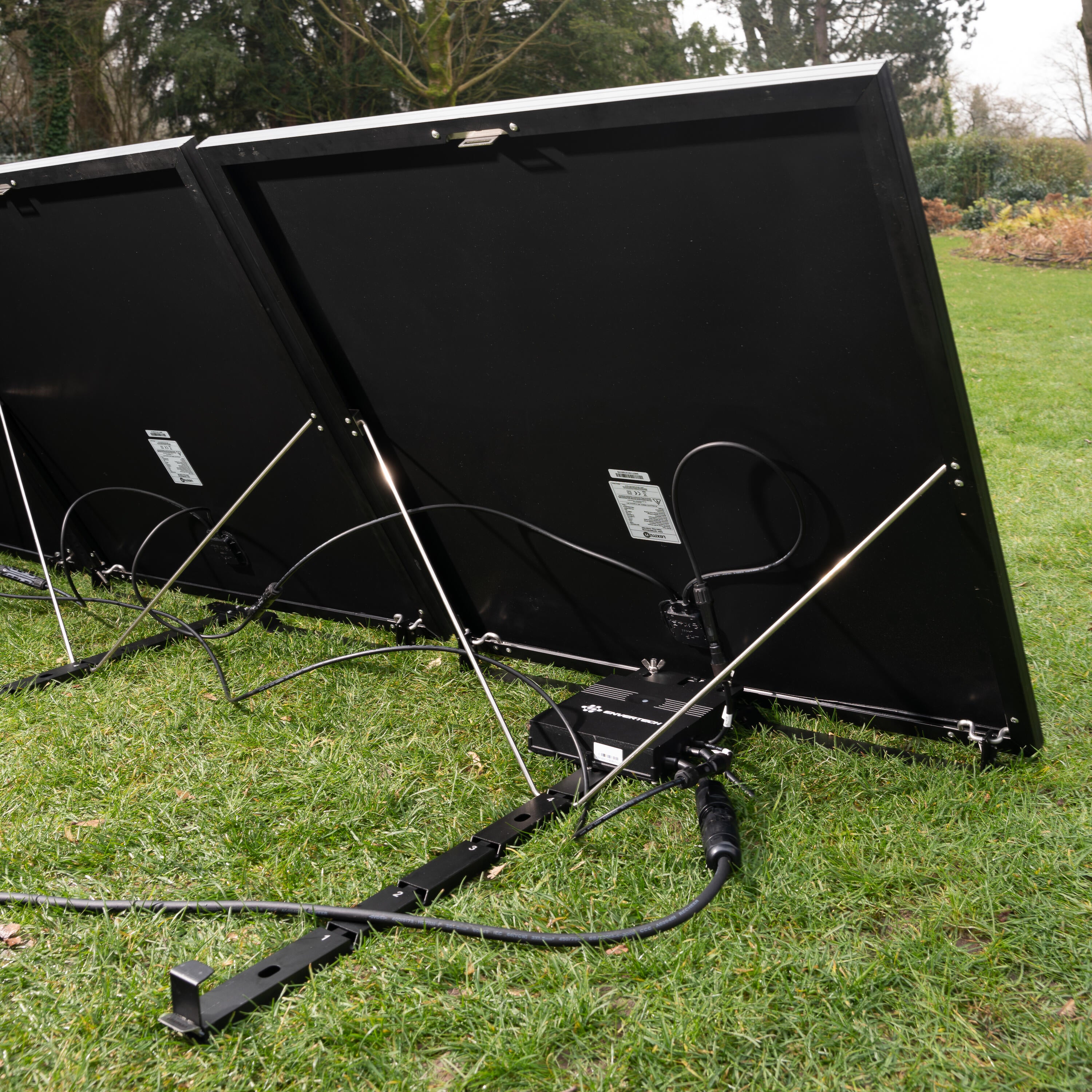 Kit Solar enchufable LEXMAN 4 paneles rígidos 440W para pared/suelo ...