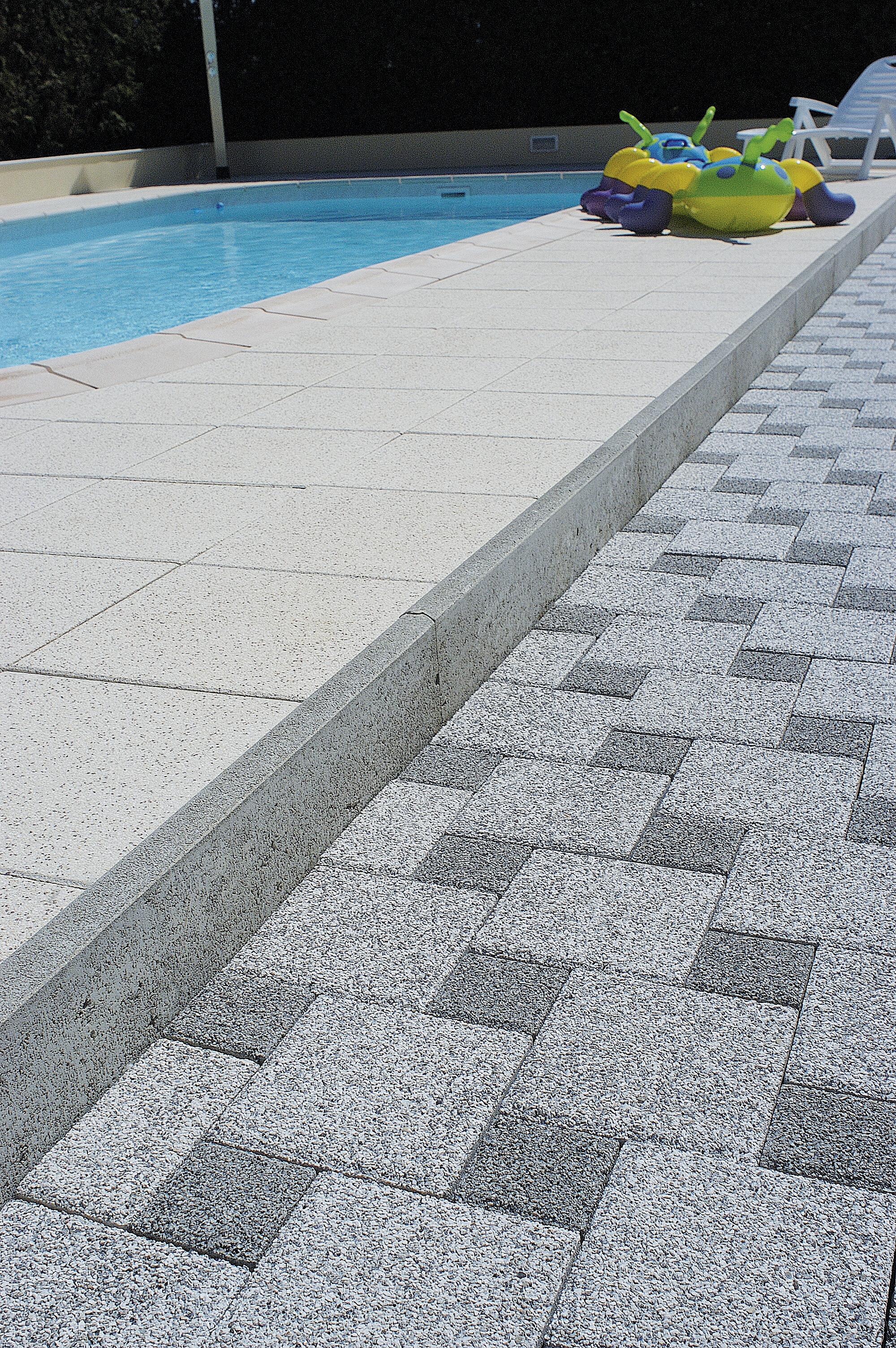 Bordure béton gris, H.25 x L.100 cm | Leroy Merlin