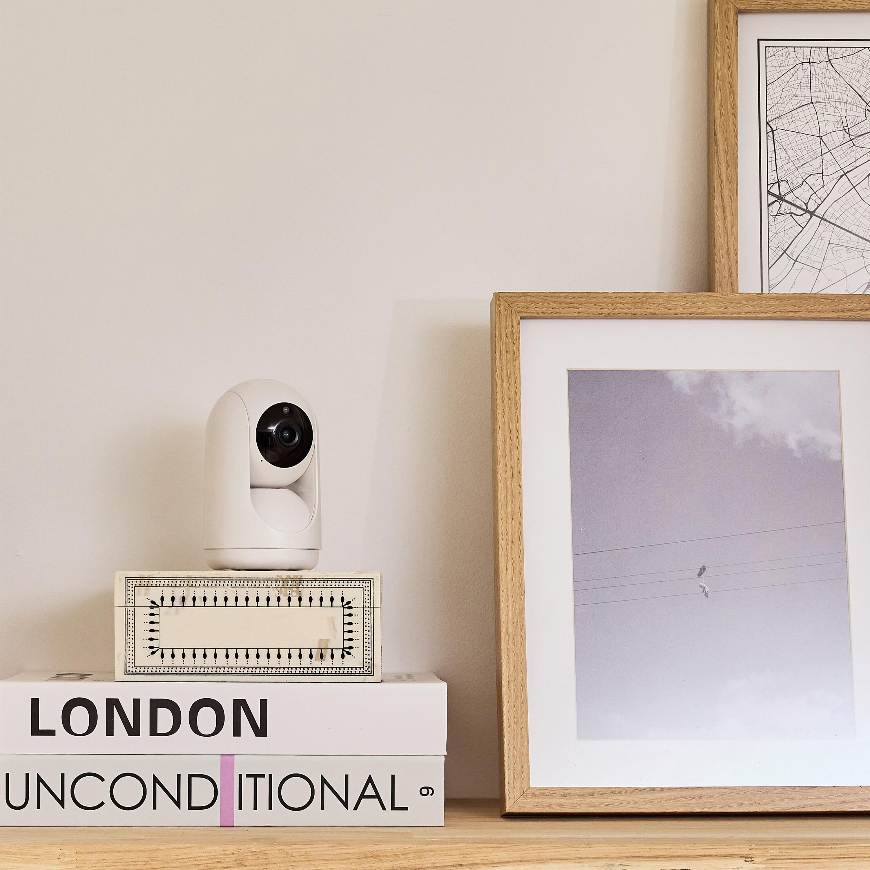 Caméra de surveillance intérieure motorisée filaire connectée, LEXMAN ...