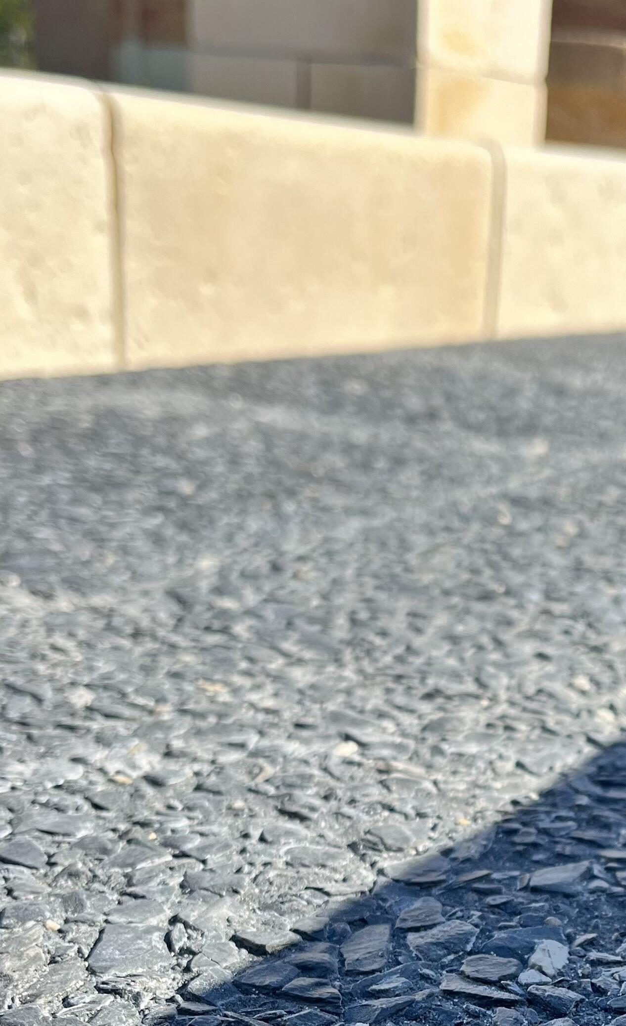 Dalle ciment noir, L.40 x l.40 cm x Ep.38 mm | Leroy Merlin