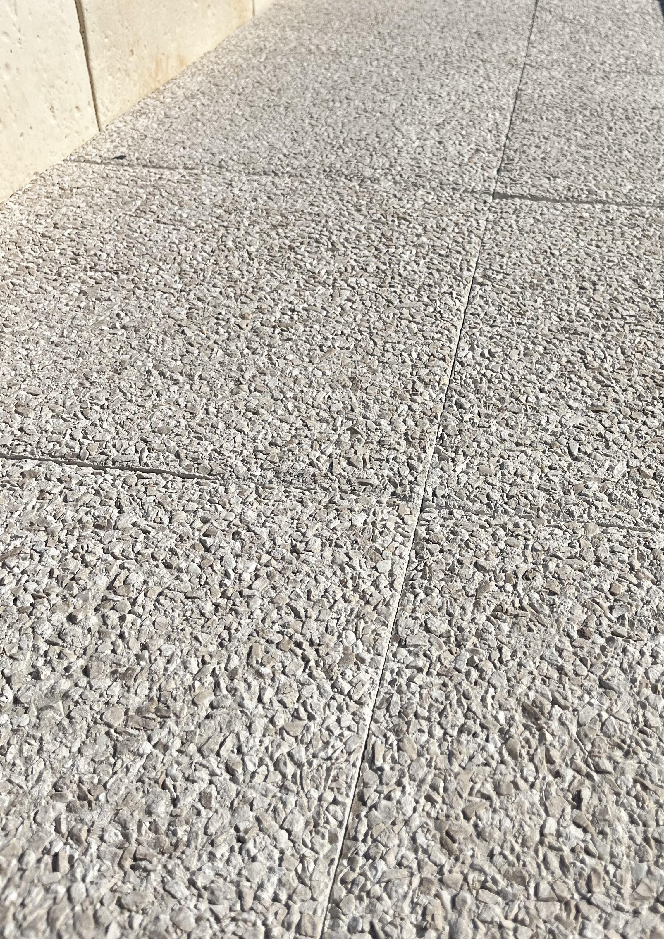 Dalle ciment blanc, L.40 x l.40 cm x Ep.38 mm | Leroy Merlin