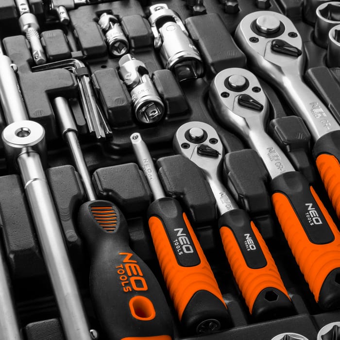 Zestaw kluczy nasadowych 216 szt. Neo - Leroy Merlin