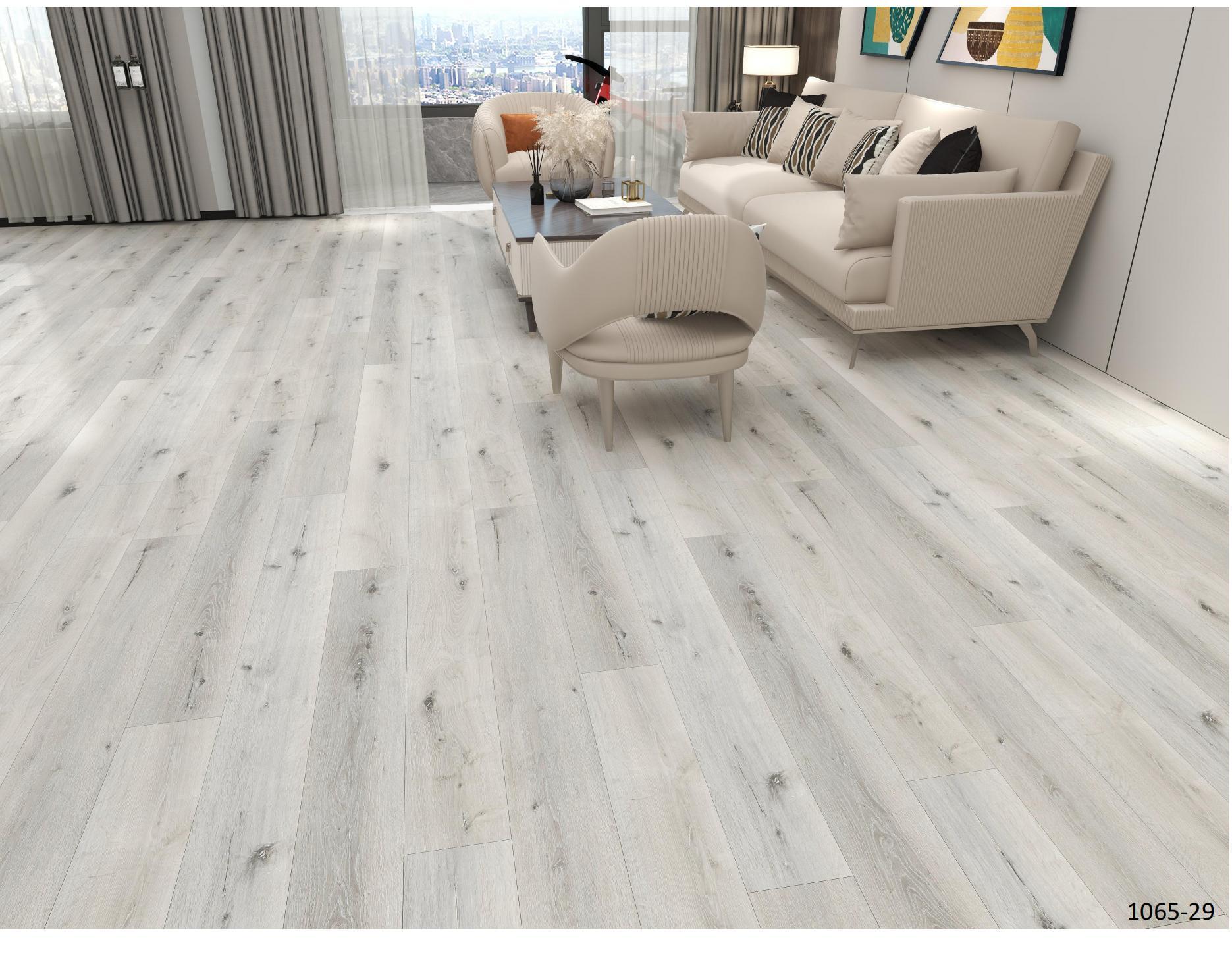 Suelo vinílico SPC clic Premium MAGNUM efecto madera gris ARCE | Leroy ...