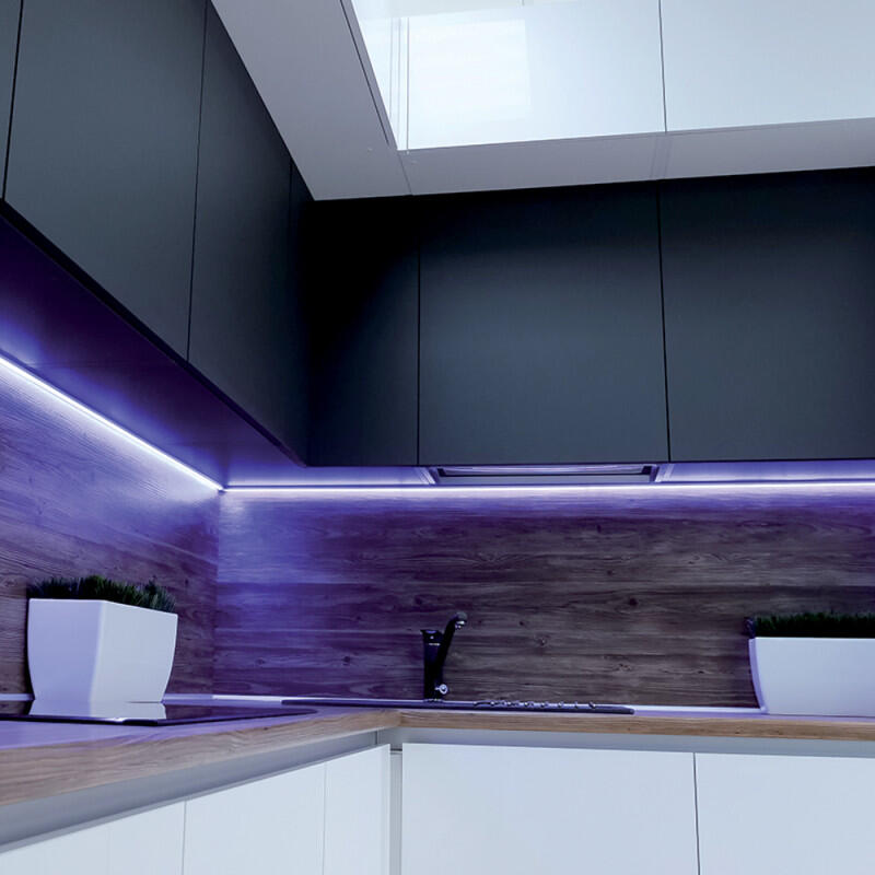 Tira LED al corte RGB color luz ajustable 5 m IP20 | Leroy Merlin