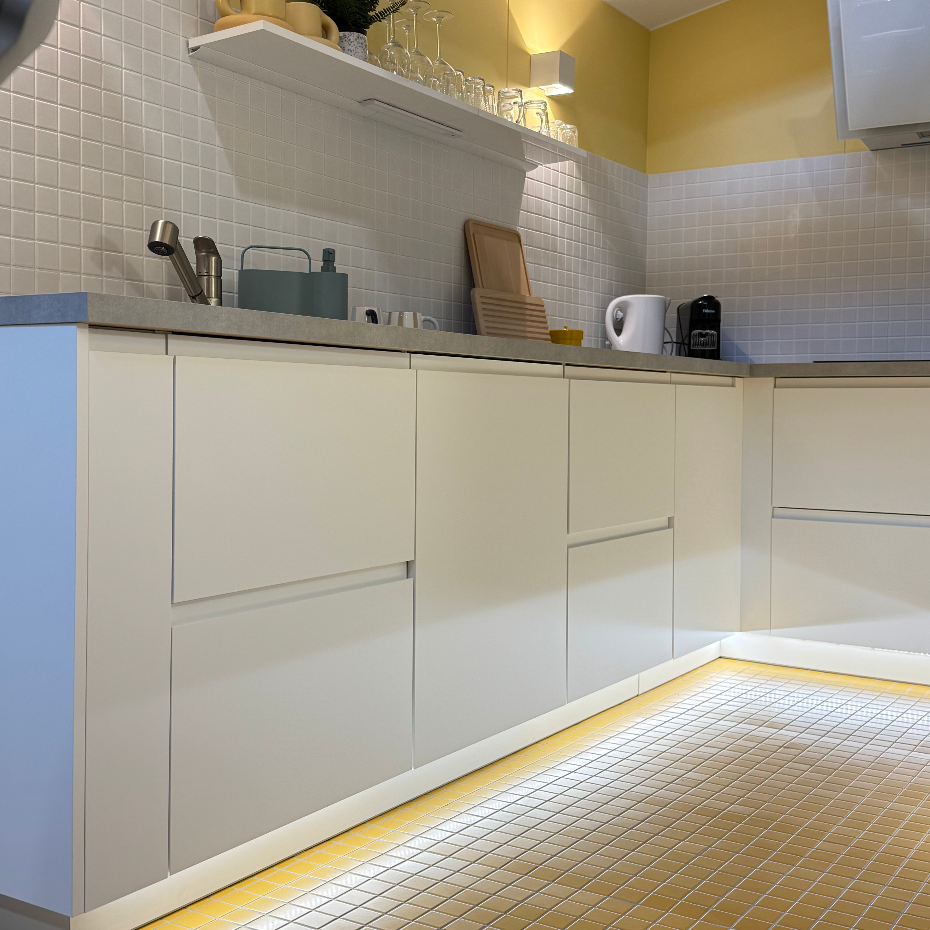 Tira LED Cutflexi INSPIRE 10000 lm luz blanco neutro 10 m IP20 | Leroy ...