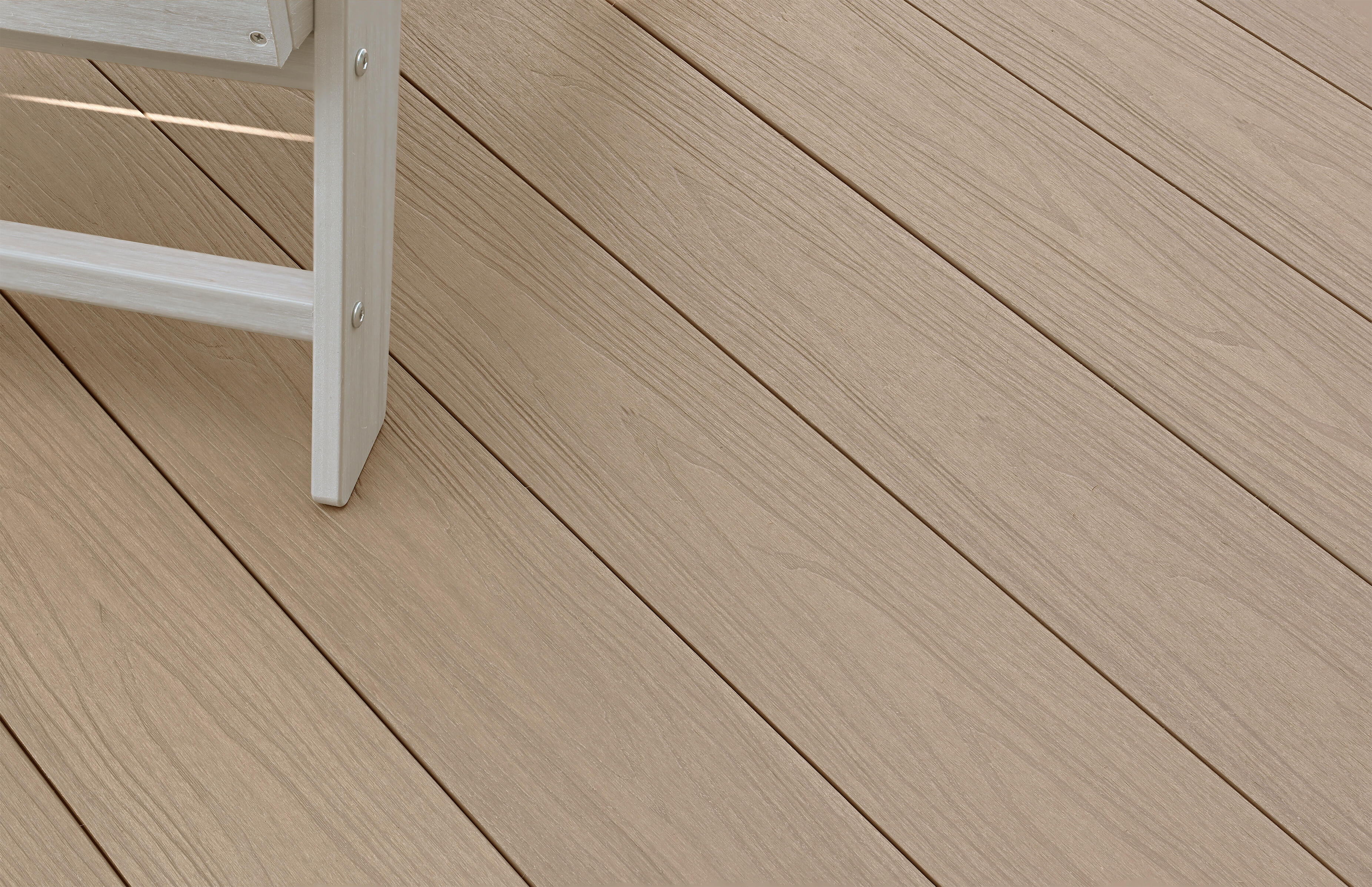 Lama composite Himya 240x14,5x2,1cm madera natural NATERIAL | Leroy Merlin