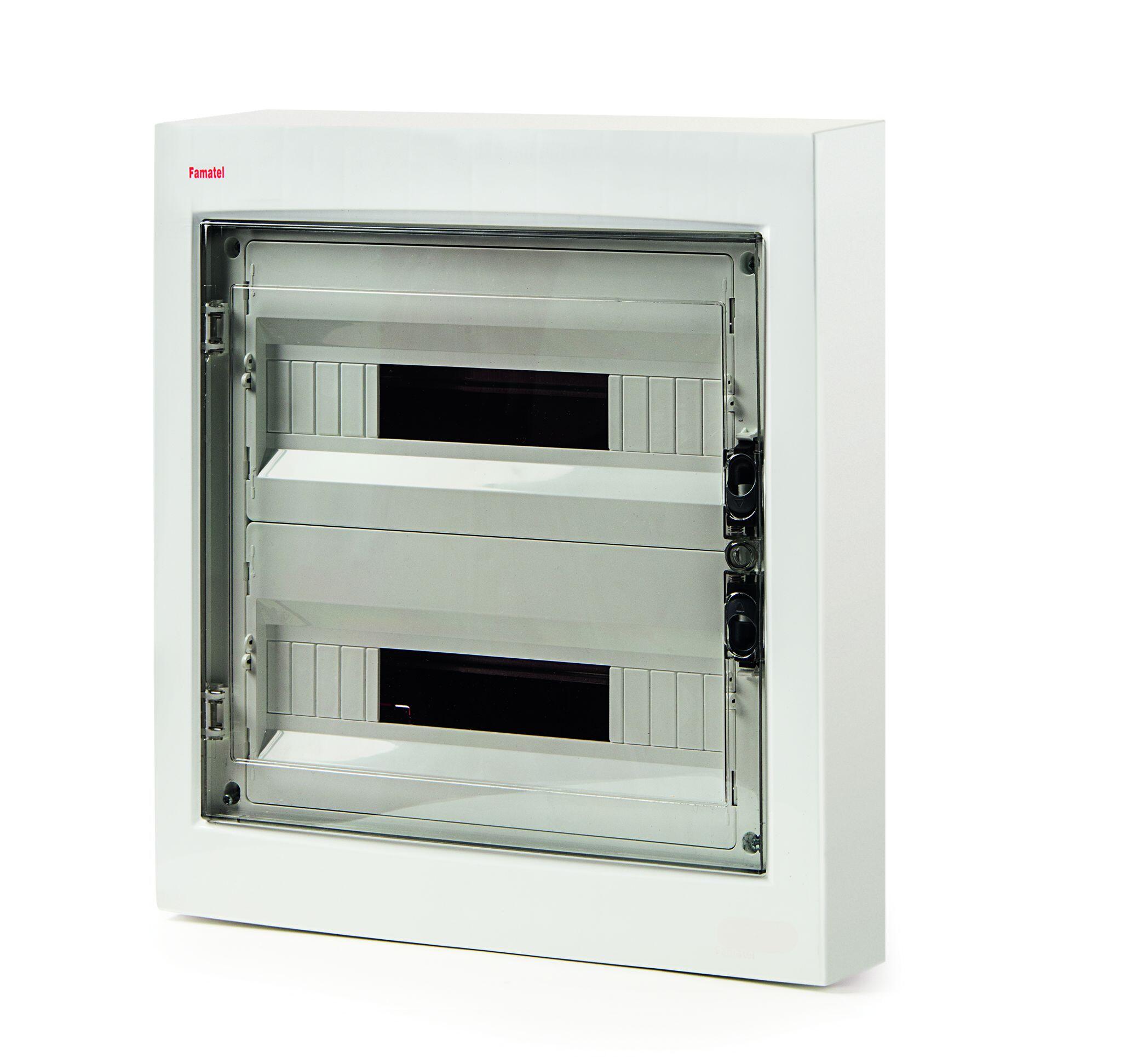 Armario de distribución de superficie 36 módulos IP40 Nuova+ | Leroy Merlin