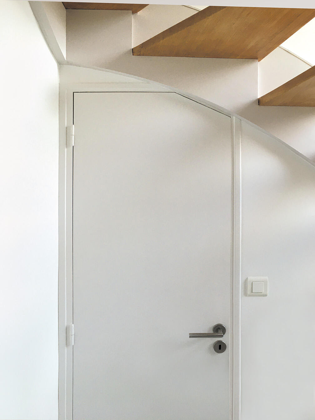 Porte recoupable bois Isoplane , H.224 x l.83 cm, Ep.40 mm | Leroy Merlin