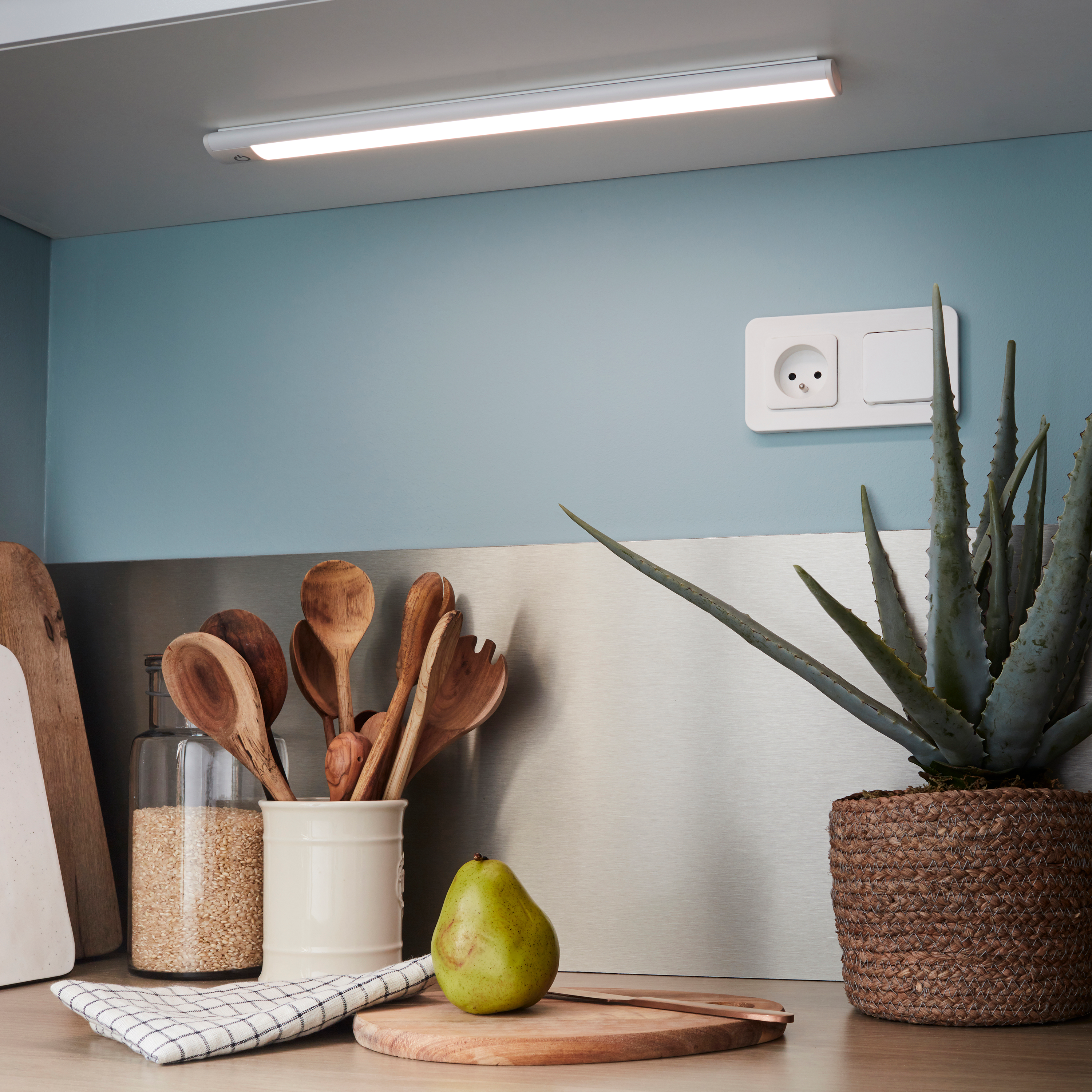 Reglette ylon led 330 LM touch | Leroy Merlin